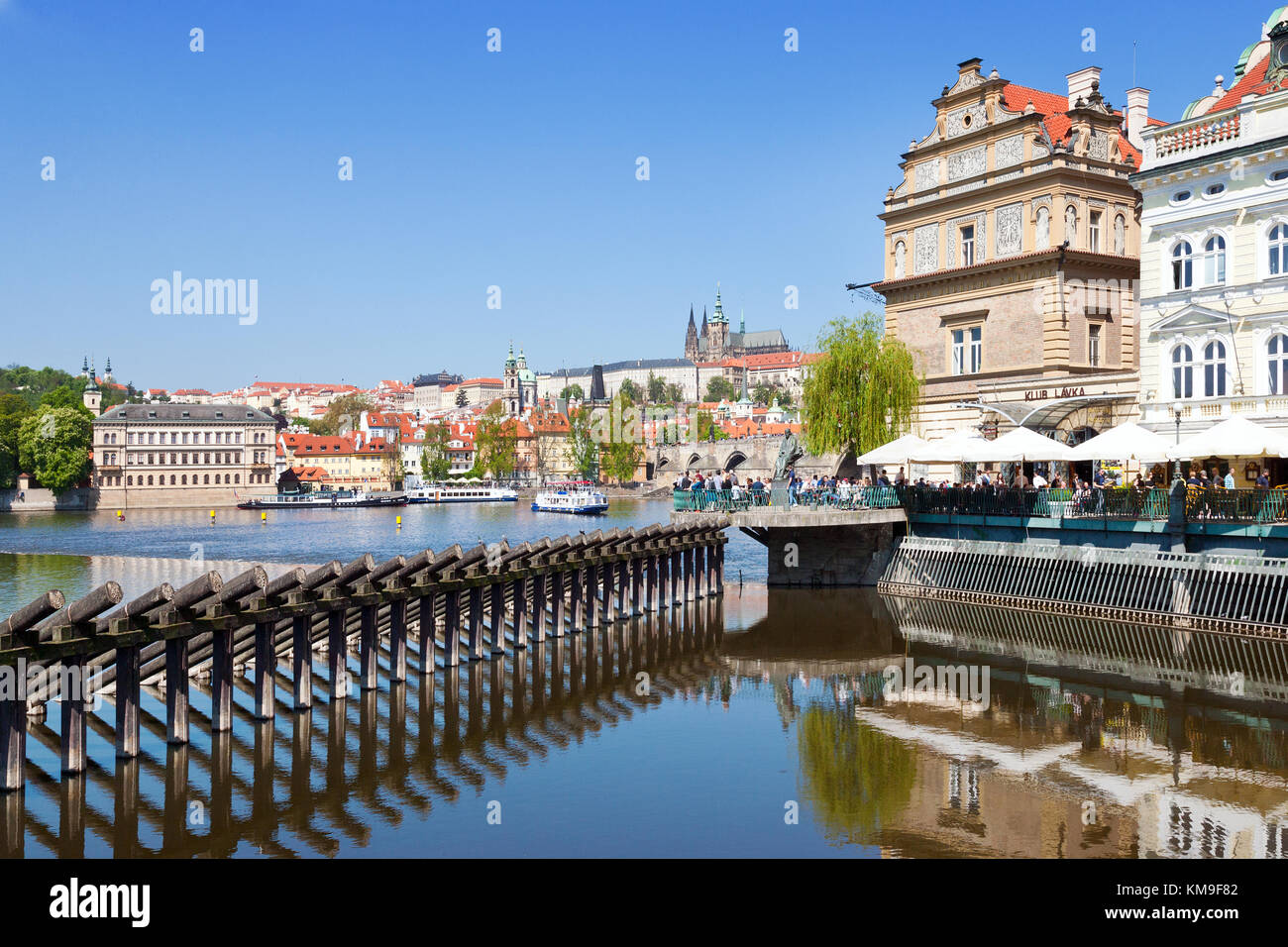 Novotného lávka, Prazsky hrad, Museum B. Smetany, Praha (UNESCO), Ceska ...