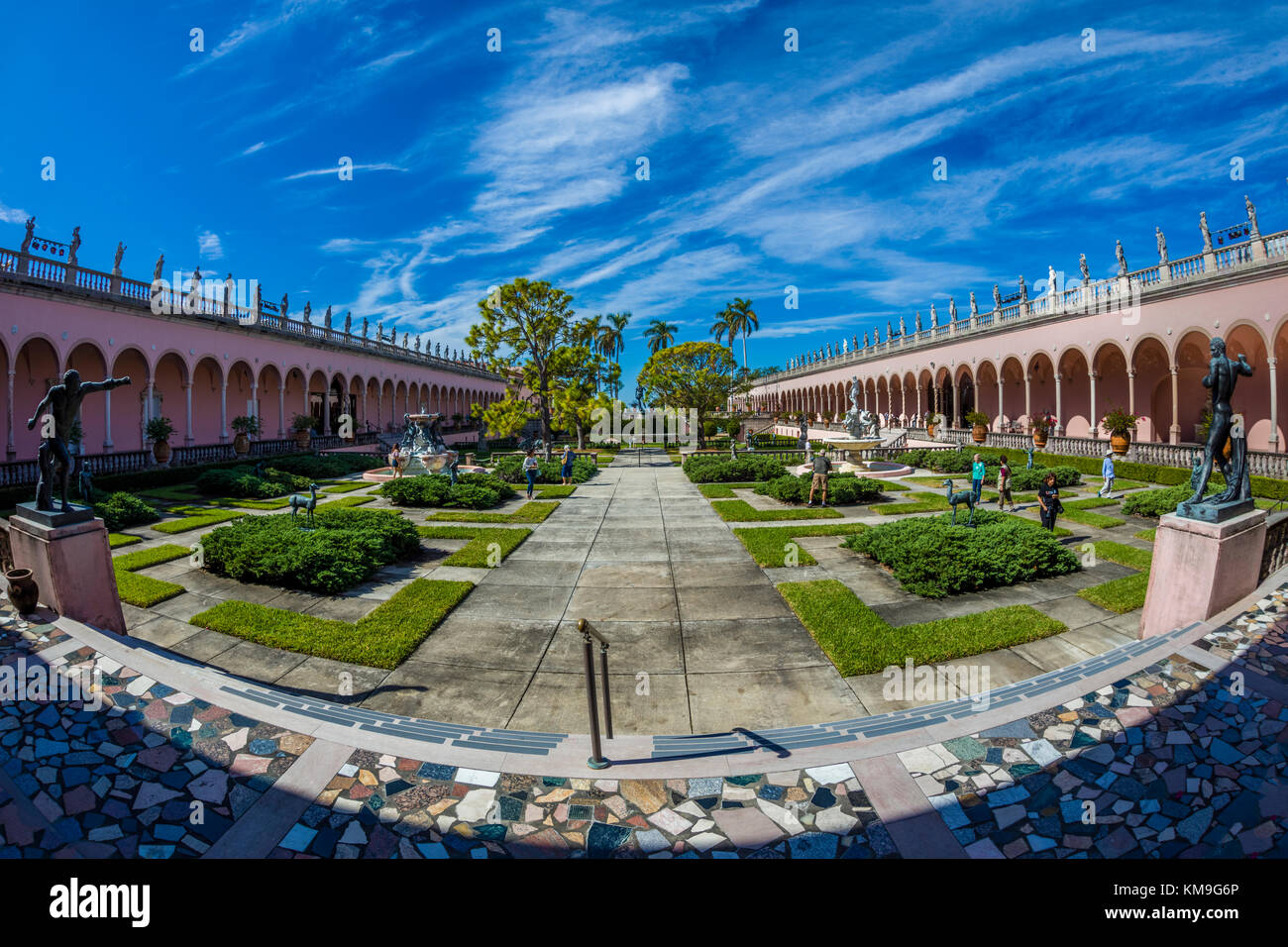 The Courtyard at The John and Mable Ringling Museum of Art in Sarasota ...