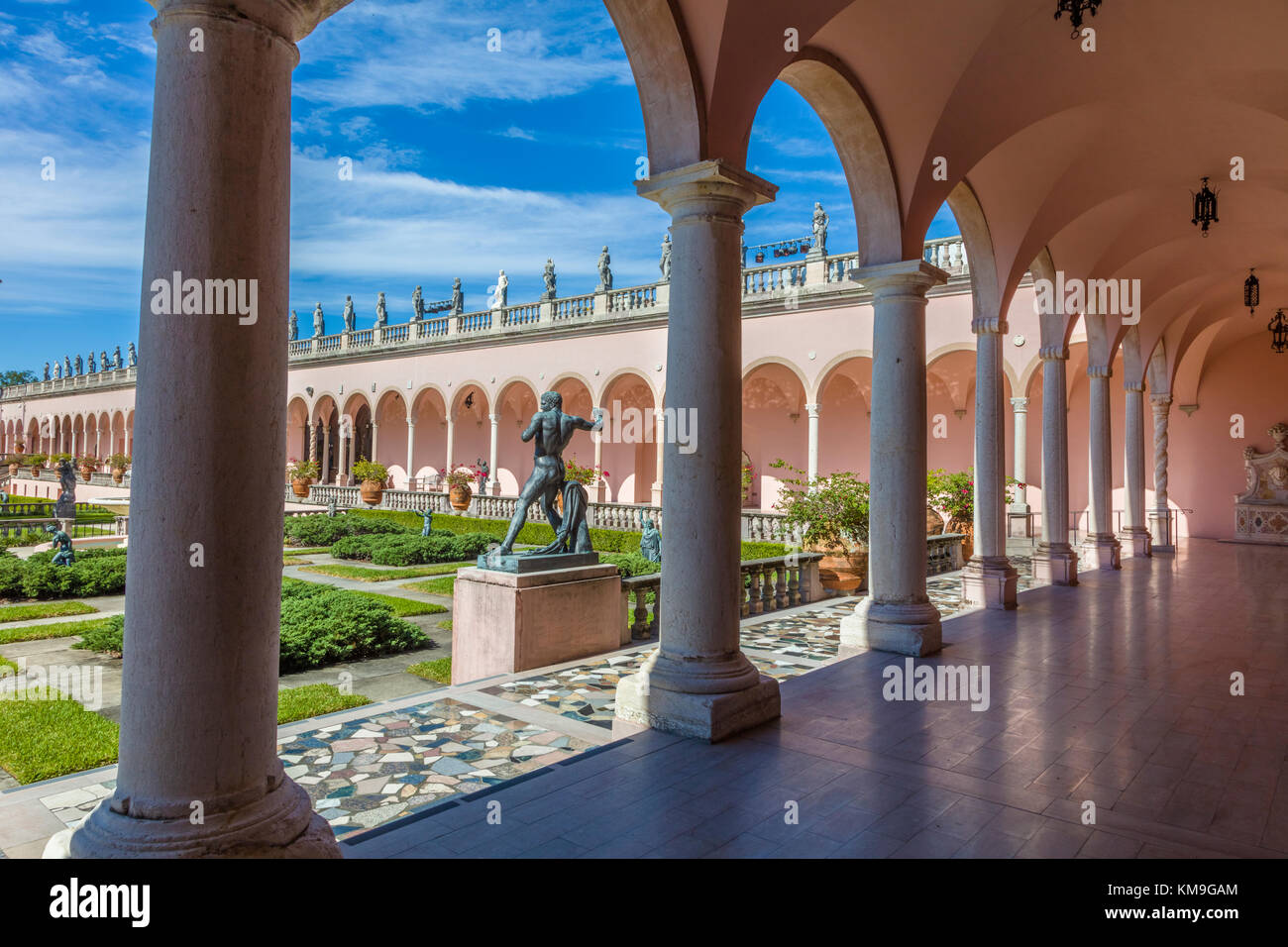 The Courtyard at The John and Mable Ringling Museum of Art in Sarasota ...