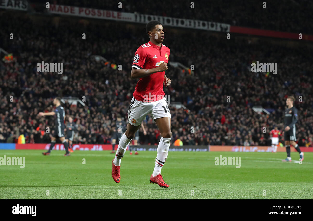Manchester United's Marcus Rashford celebrates scoring his side's ...
