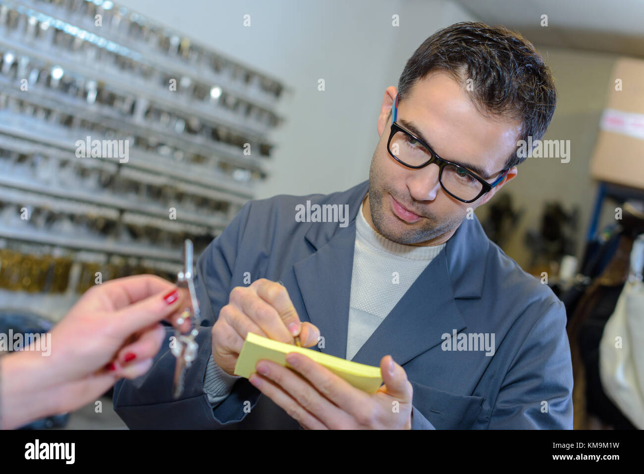 key duplication shop Stock Photo - Alamy