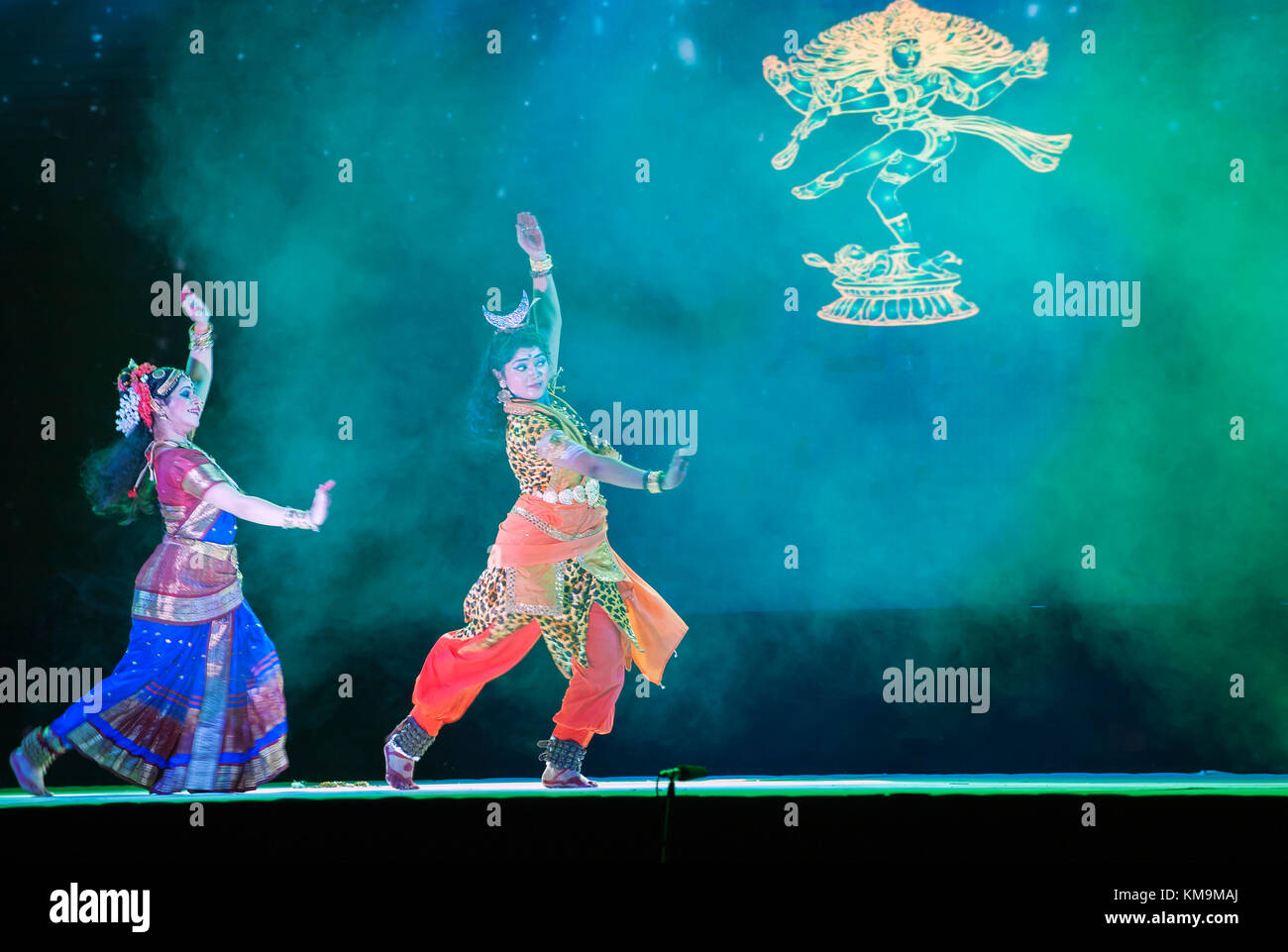 Lord Shiva And Parvati Dancing