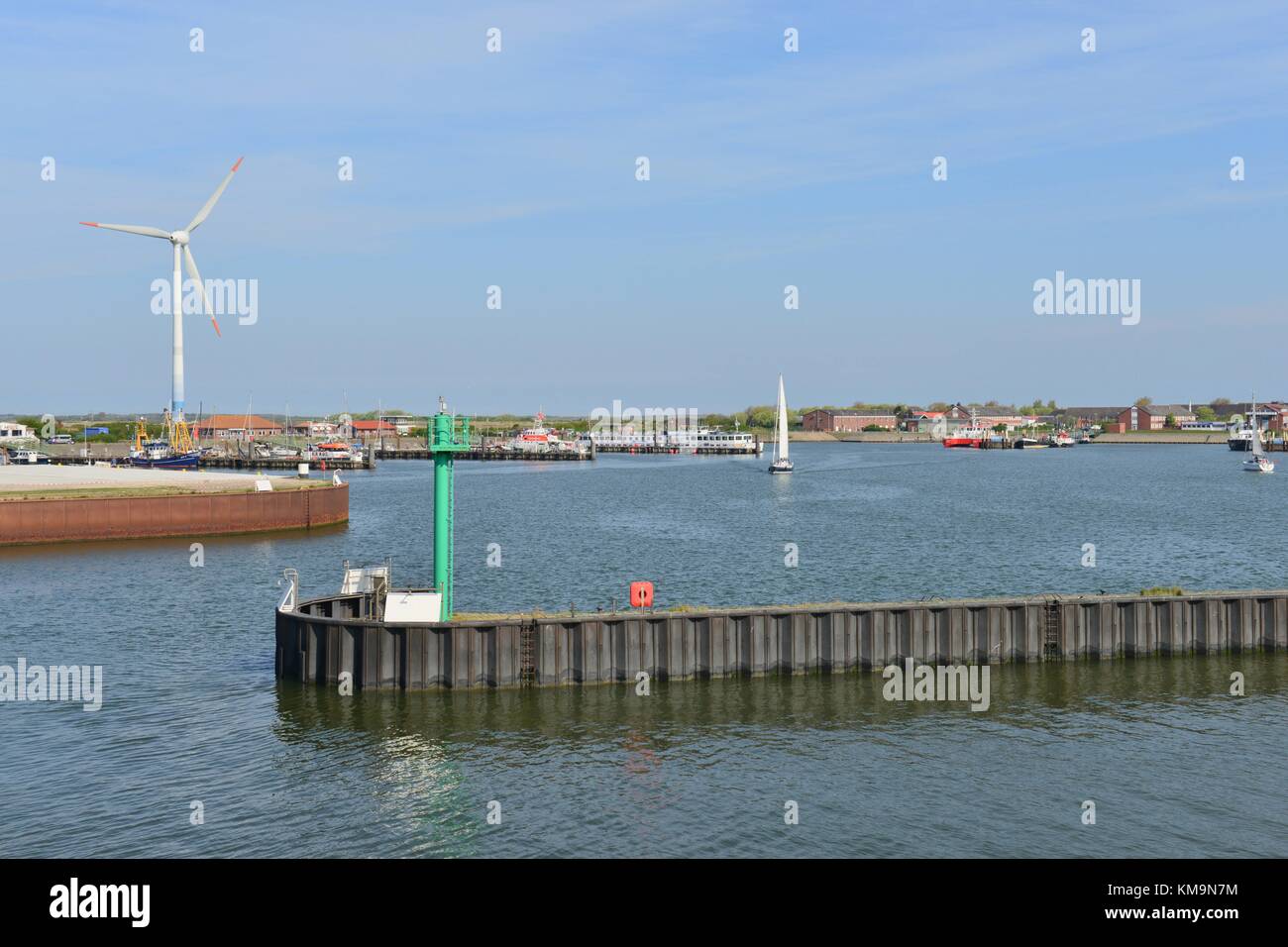 Entry in Borkum's port of refuge with a steely sheet pile wall and a ...
