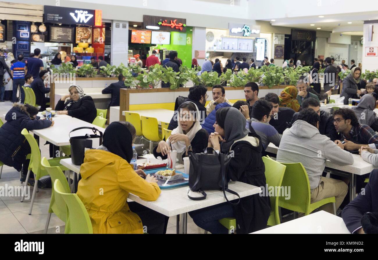 Iranian customers in food court in Tehran, 22 November 2017. | usage ...