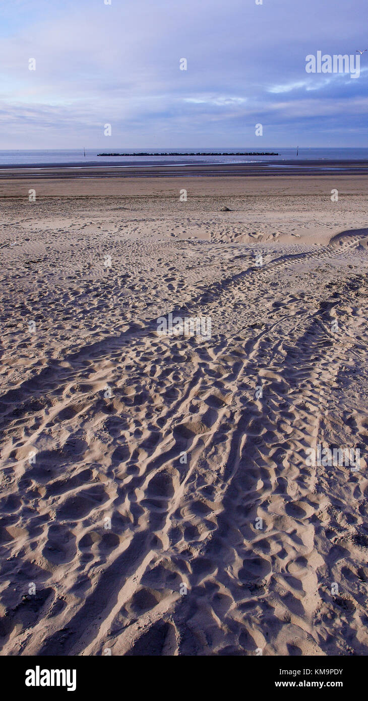 Visit dunkirk hi-res stock photography and images - Alamy