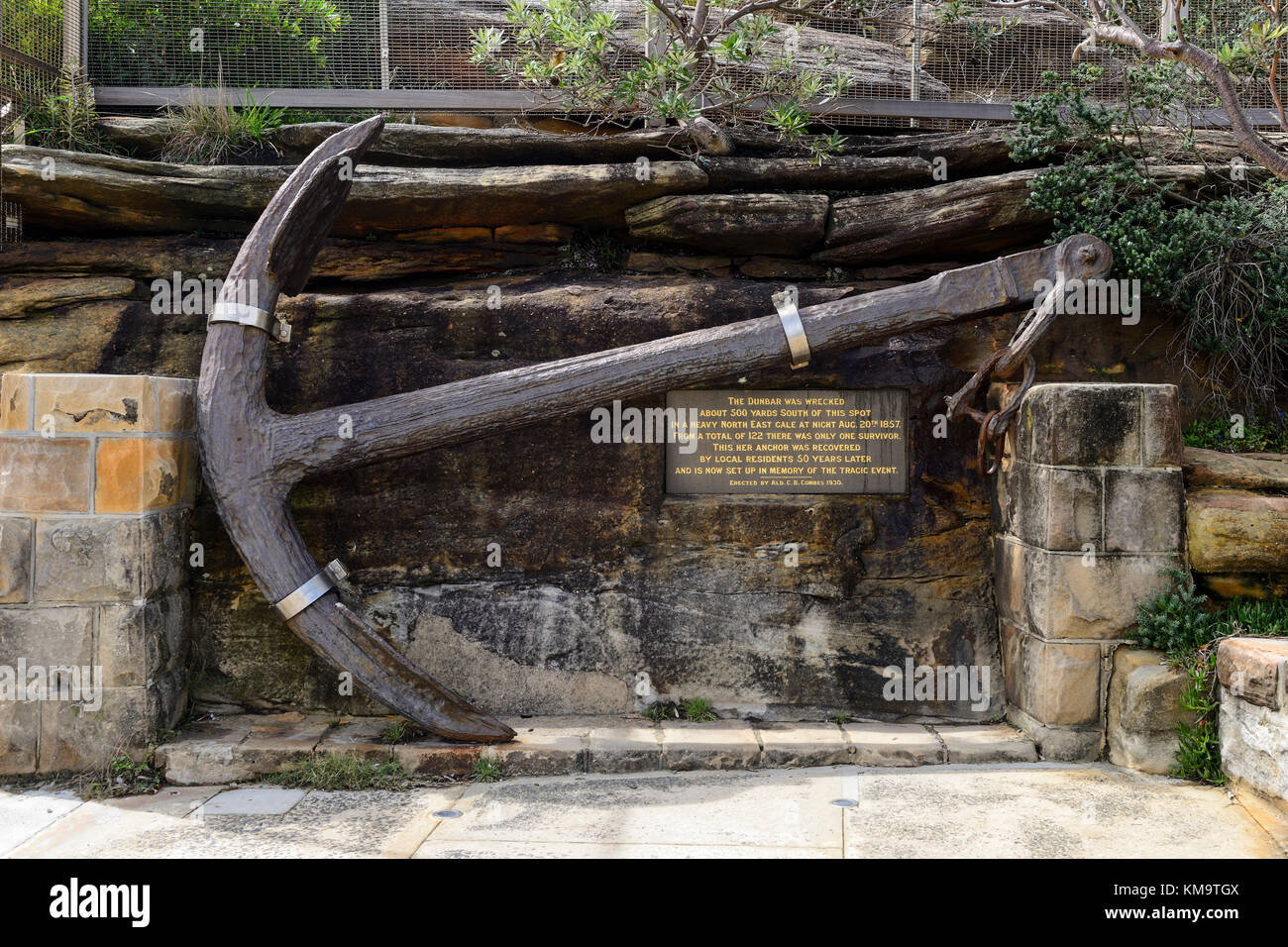 Dunbar shipwreck hi-res stock photography and images - Alamy