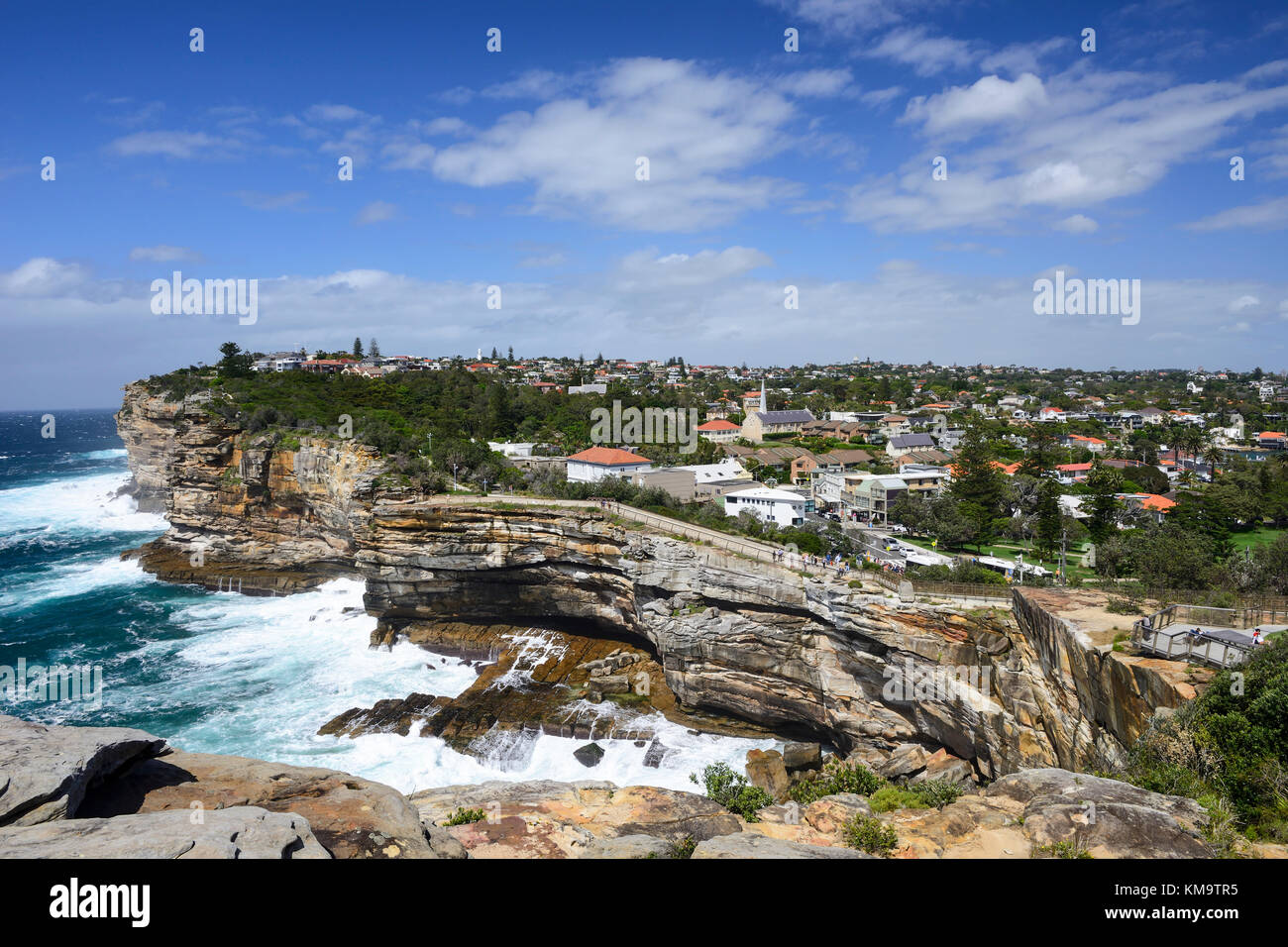 Sea cliffs at Gap Bluff in Watsons Bay, an eastern suburb of Sydney ...