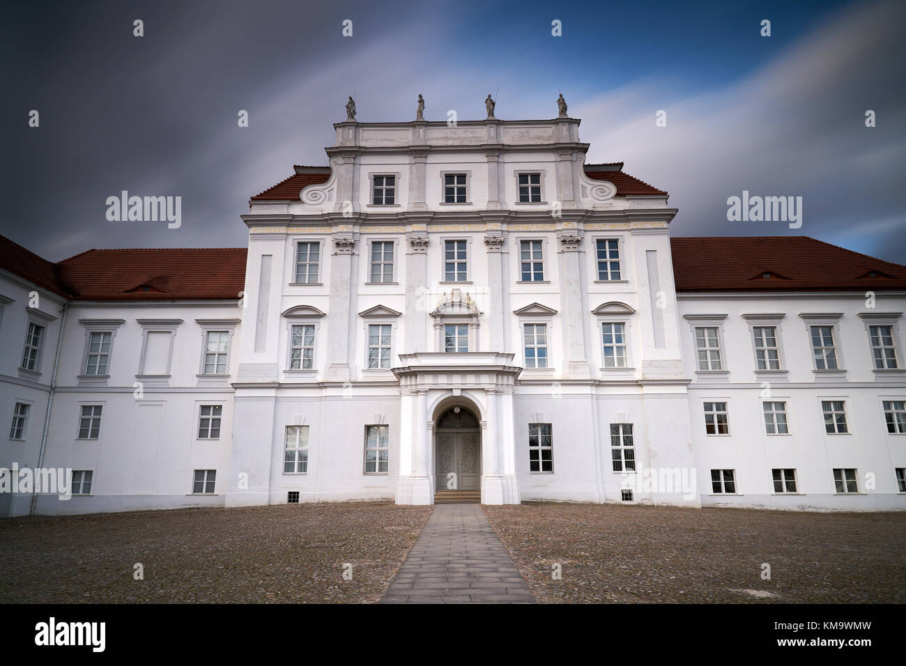 Schloss oranienburg hi-res stock photography and images - Alamy