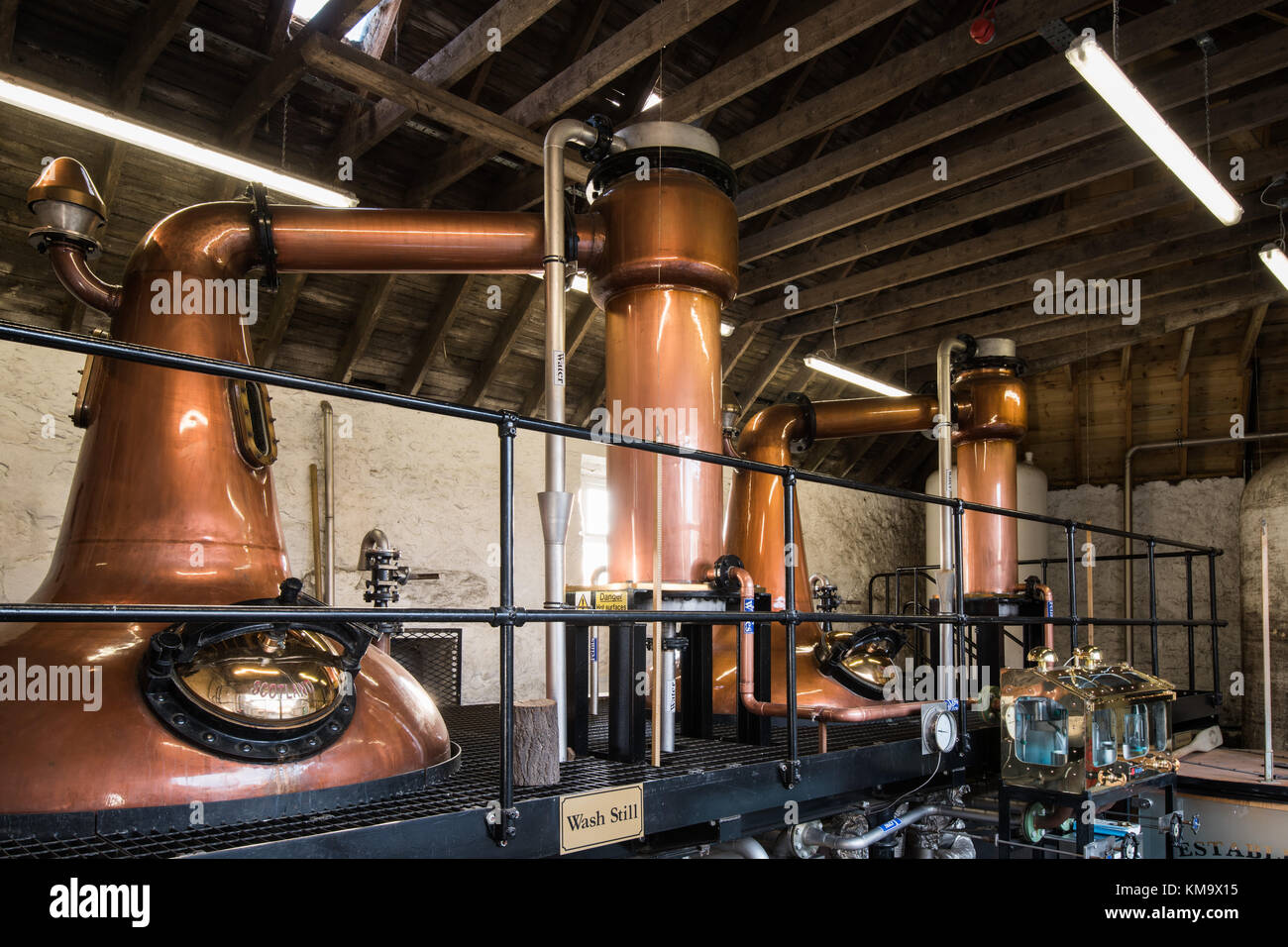 Whisky distillery scotland hi-res stock photography and images - Alamy