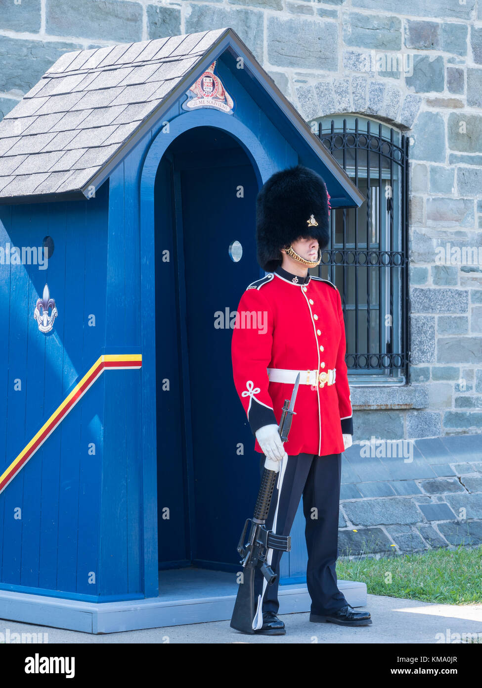 Guard at the Citadelle, Vieux Quebec, Old Town, Quebec City, Canada ...
