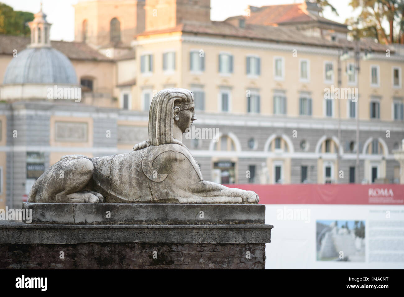 sphinx statue in the Popolo square in Rome Stock Photo - Alamy