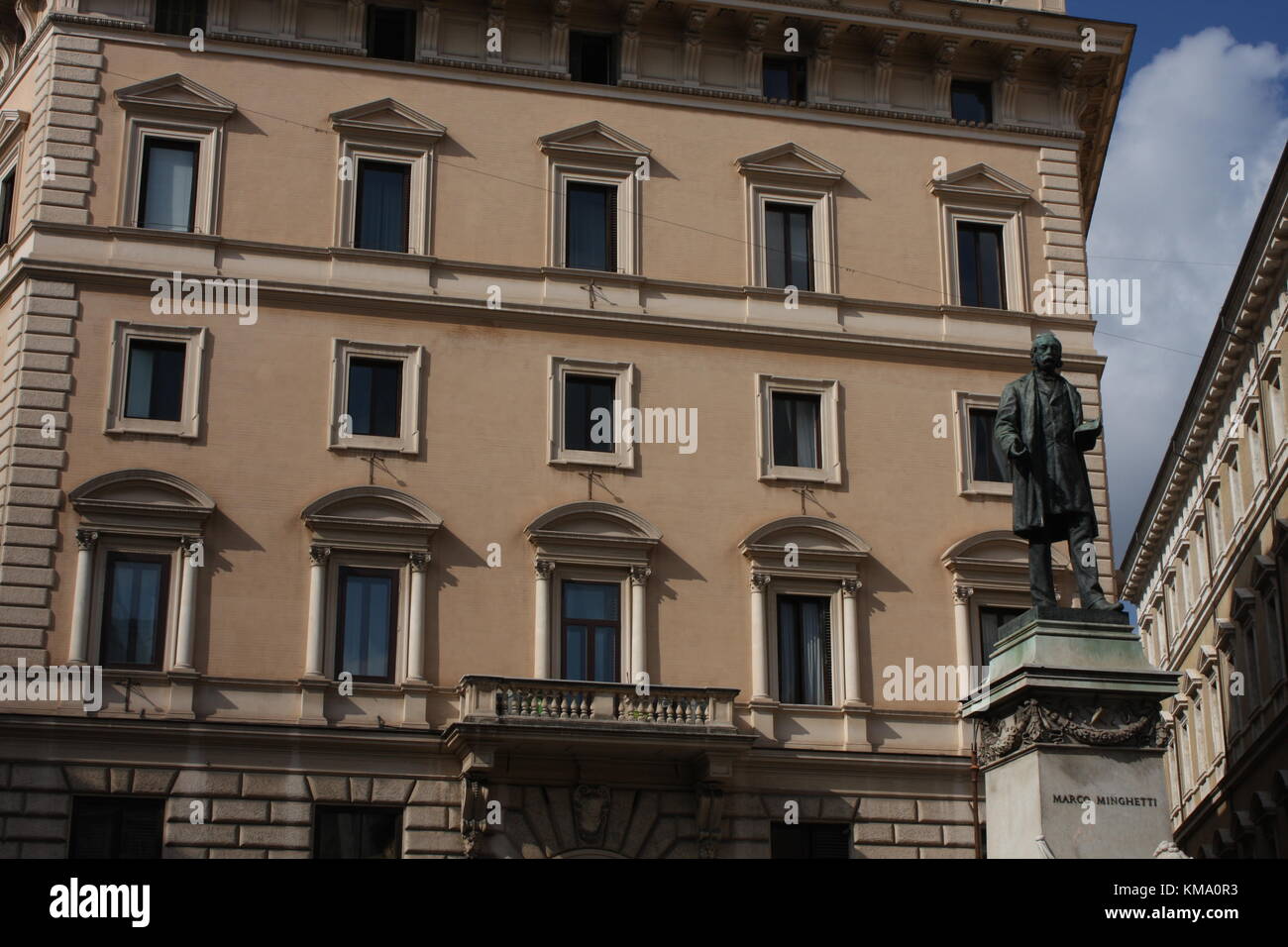 marco minghetti statue in Rome Stock Photo - Alamy