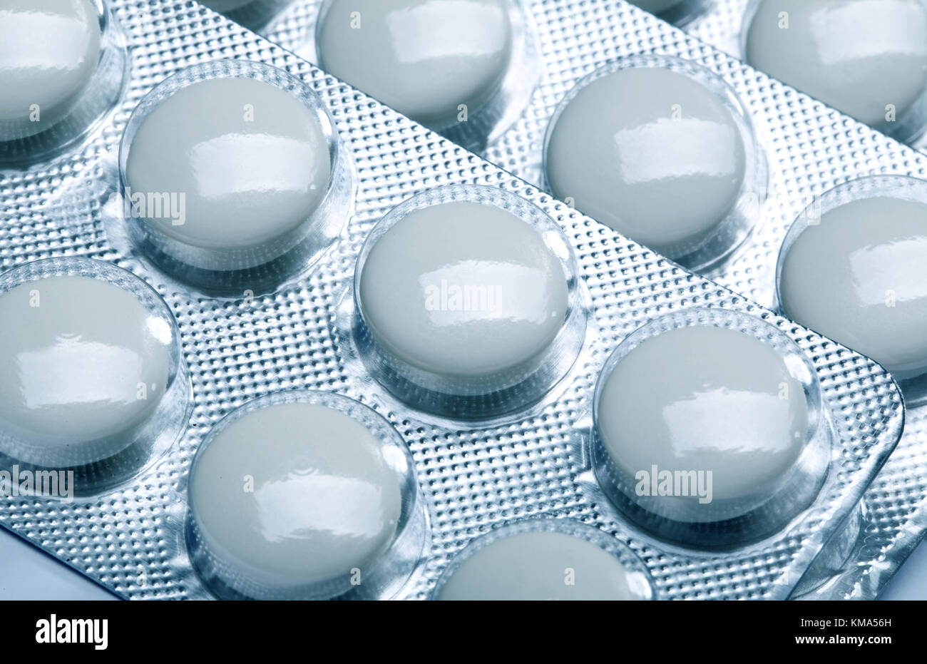 Bubble wrapped medicine hi-res stock photography and images - Alamy