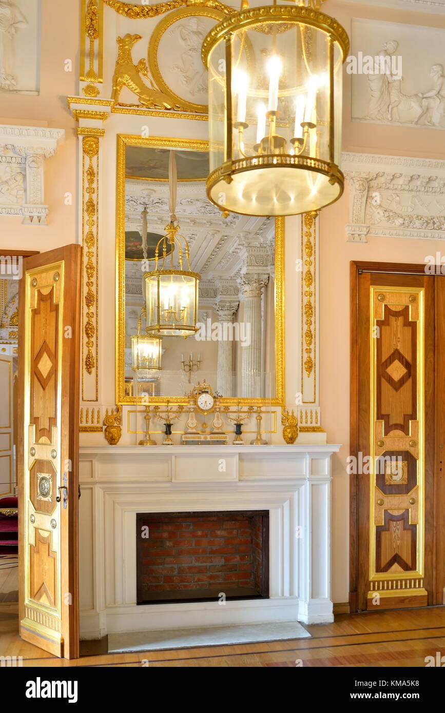 ST.PETERSBURG, RUSSIA - MARCH 03, 2017: The fireplace, mirror and ...