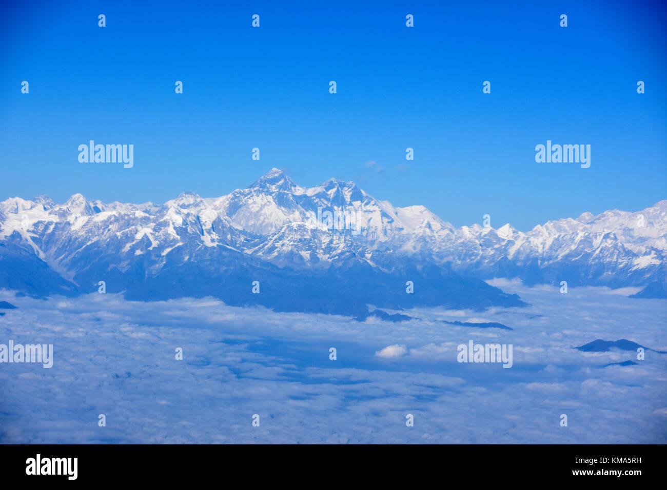 K2 mountain hi-res stock photography and images - Alamy