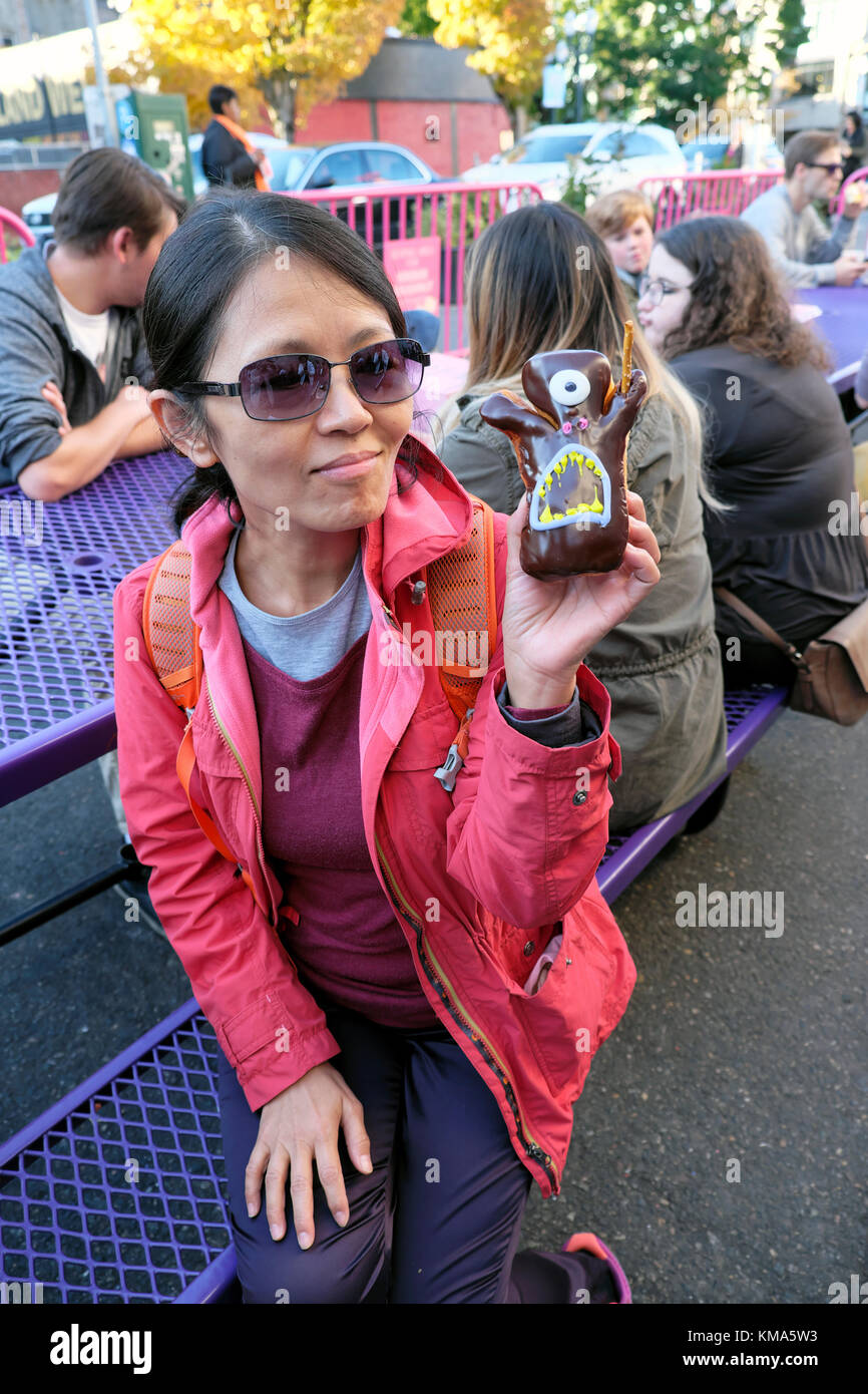 Chinese bakery shop hi-res stock photography and images - Alamy