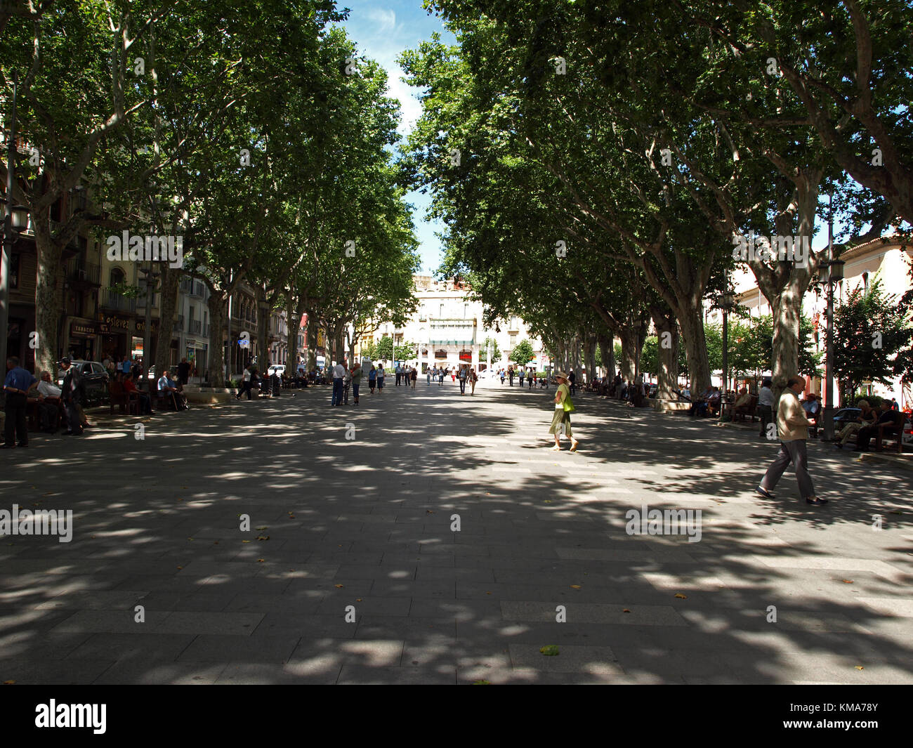 Old town of Figueres. Spain Stock Photo - Alamy