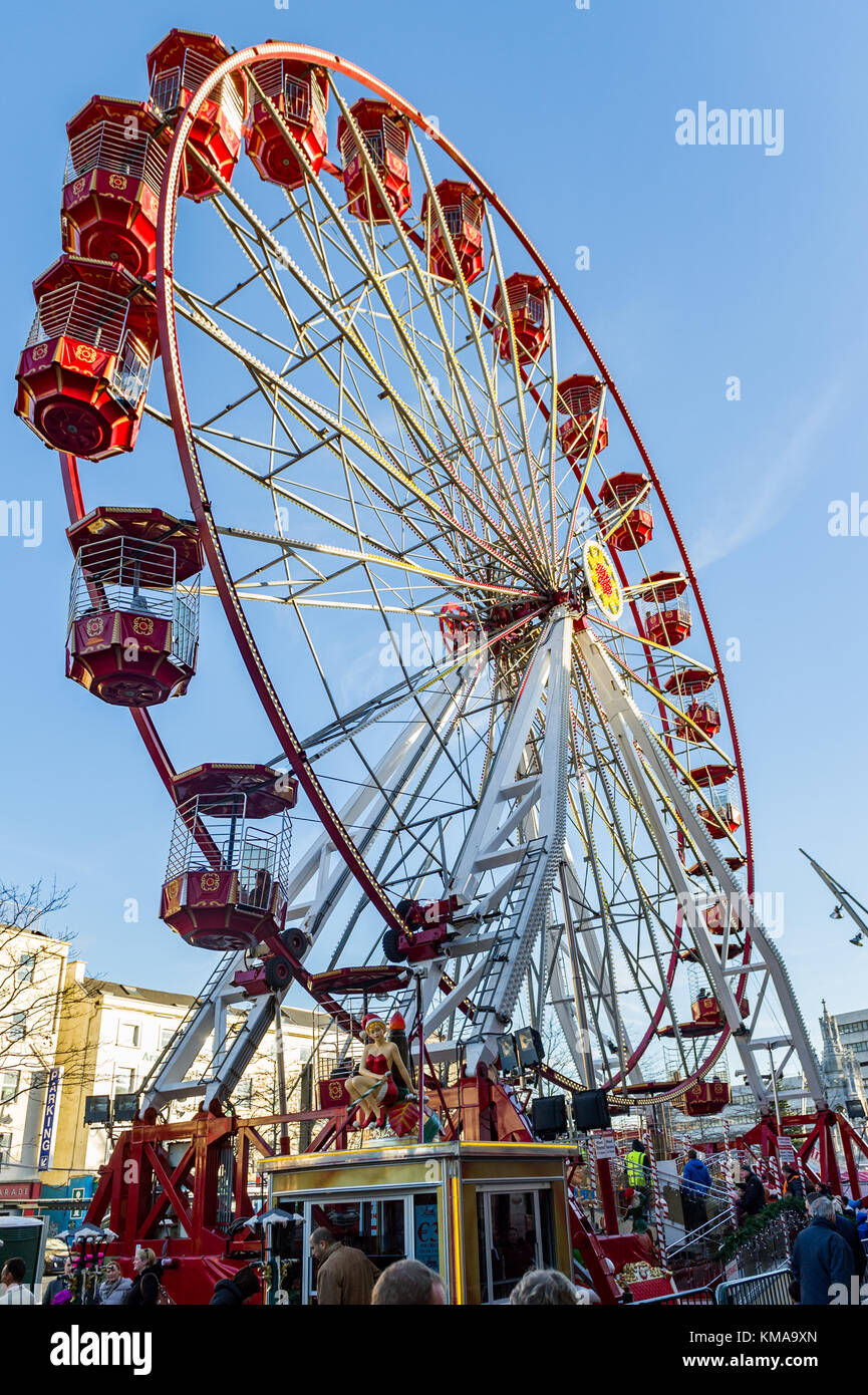 Ferris wheel big hi-res stock photography and images - Alamy