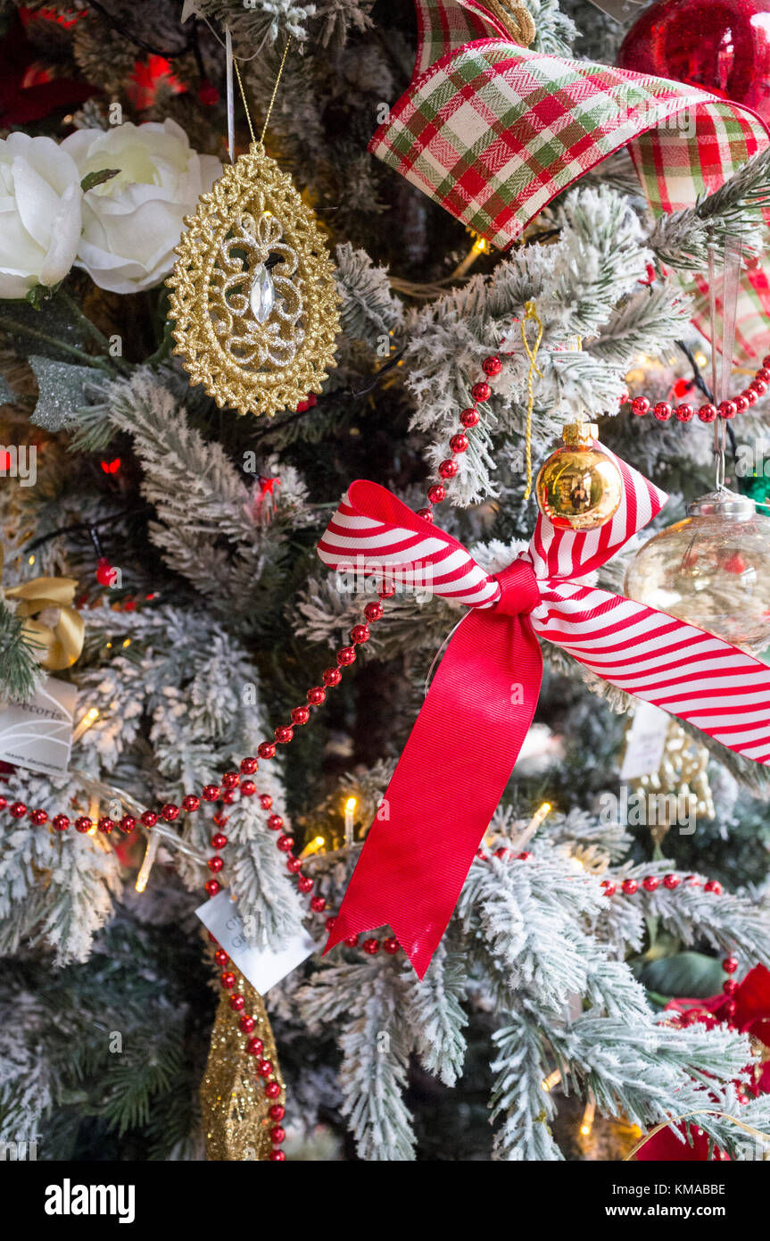 Close up of a Christmas tree and decorations Stock Photo - Alamy