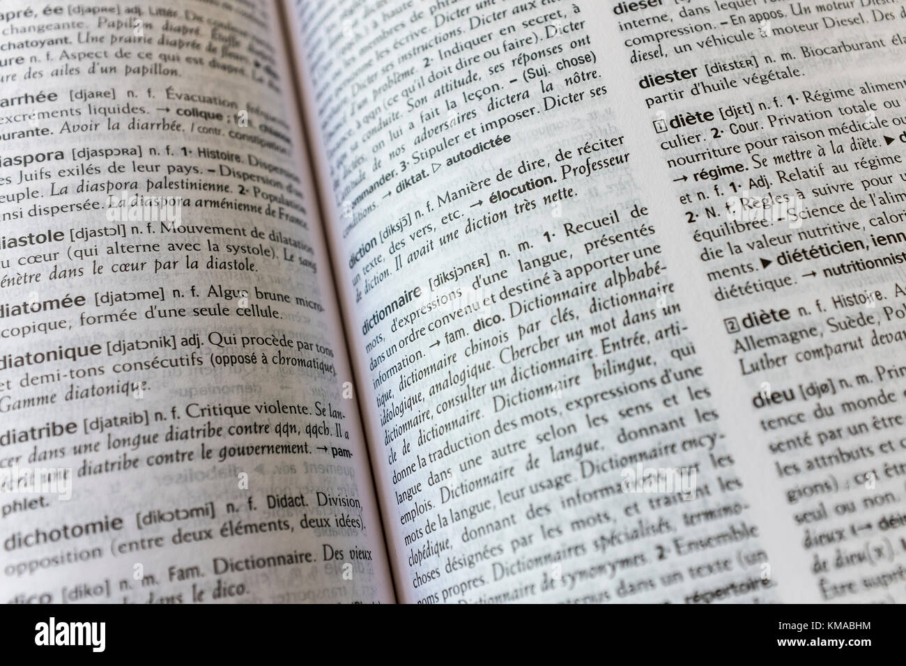 Foreign language paper hi-res stock photography and images - Alamy