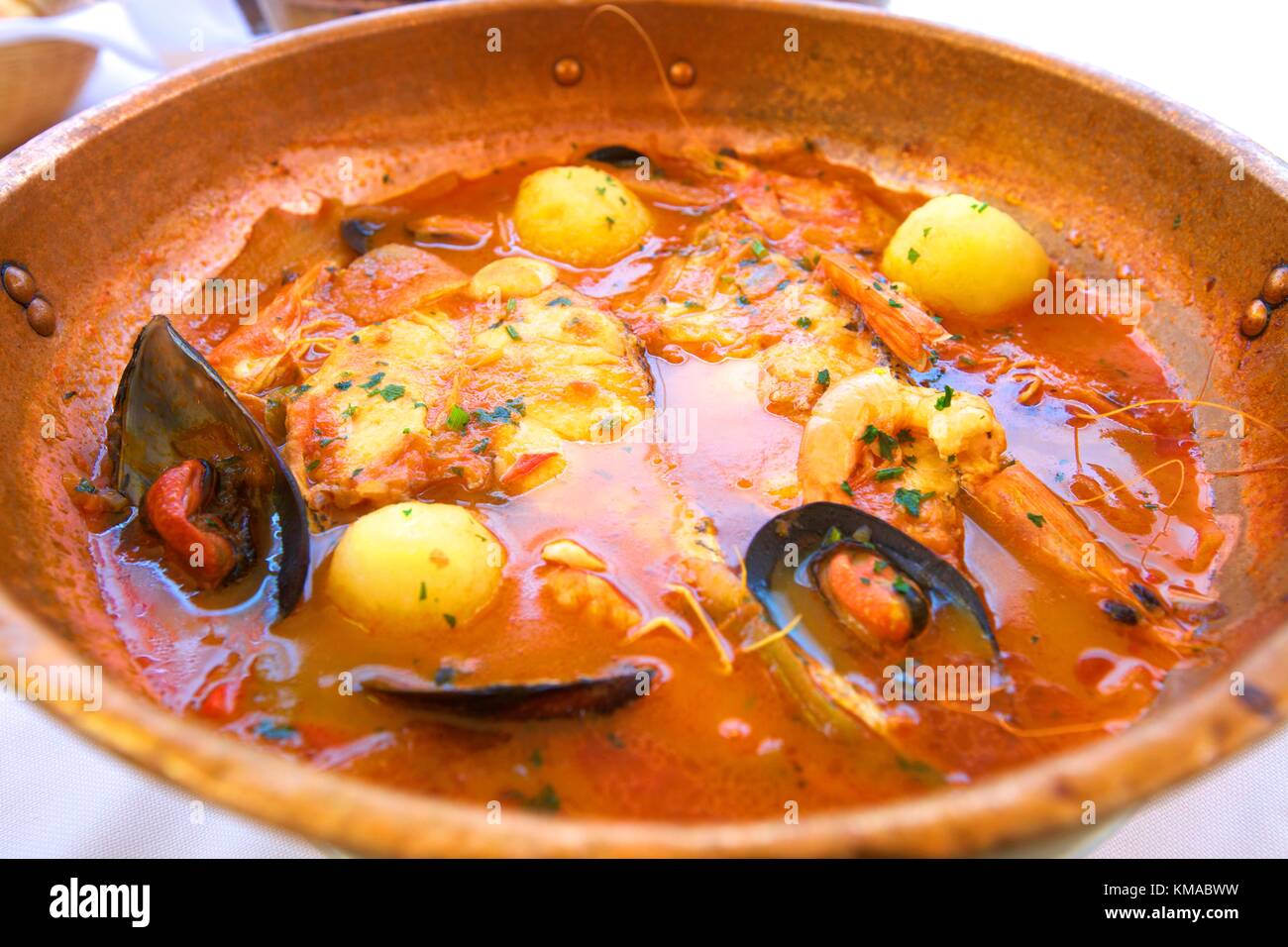 Cataplana Stock Photos & Cataplana Stock Images - Alamy