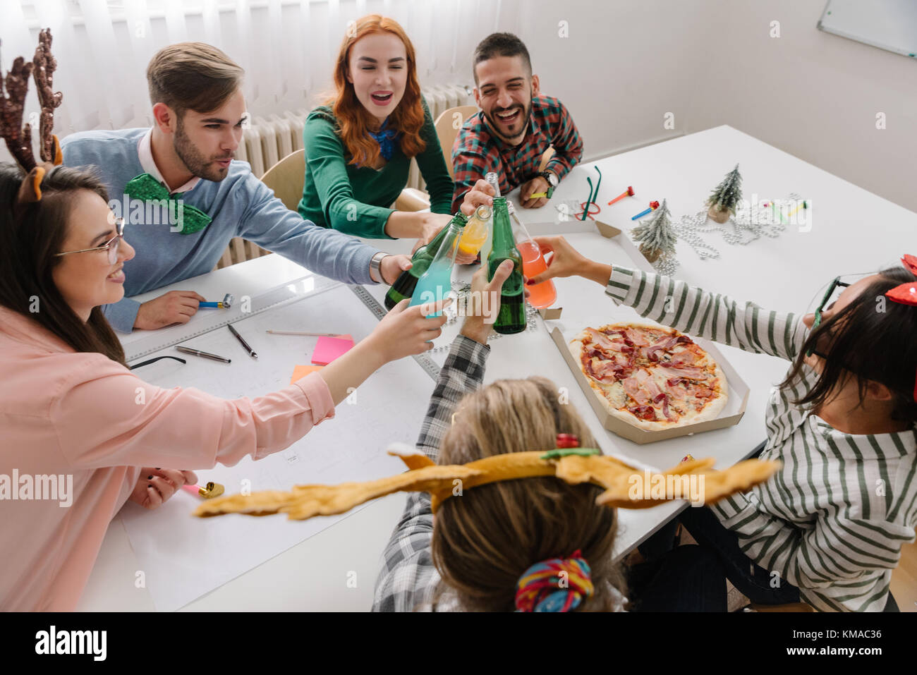 Team party hi-res stock photography and images - Alamy