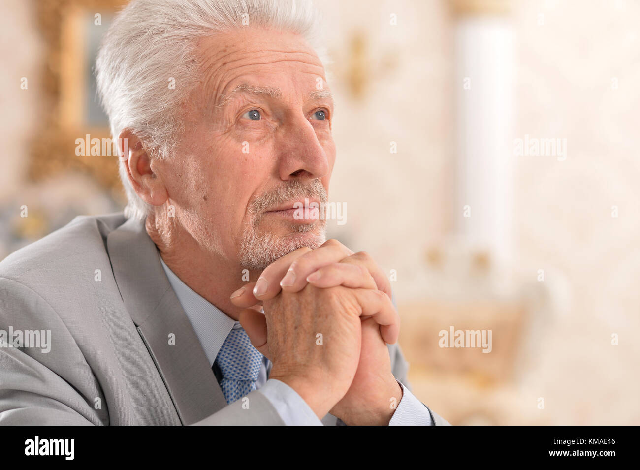 senior man thinking Stock Photo - Alamy