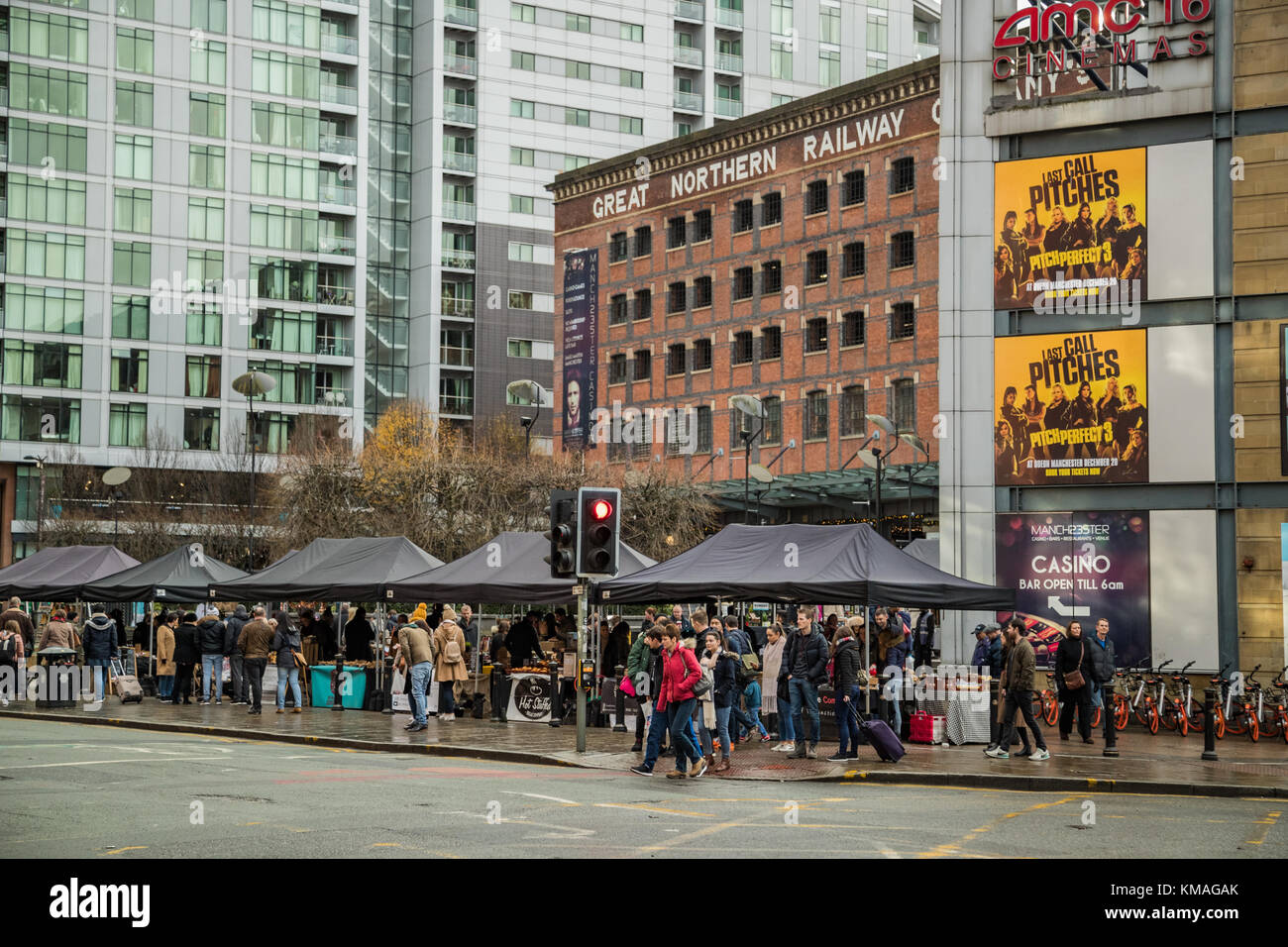 Shoppers And Revellers At Manchester Christmas Markets Around The City ...
