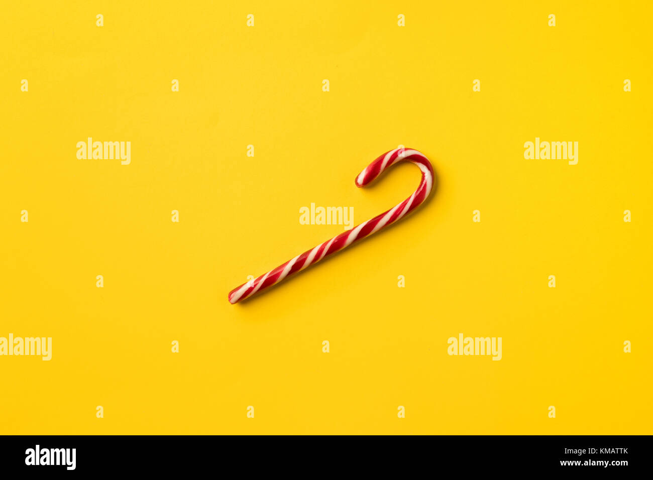 Simplicity candy minimal hi-res stock photography and images - Alamy