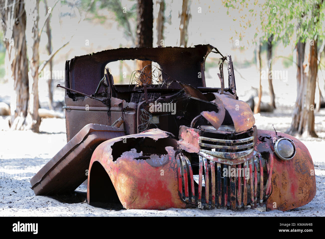 Classic car wreck hi-res stock photography and images - Alamy