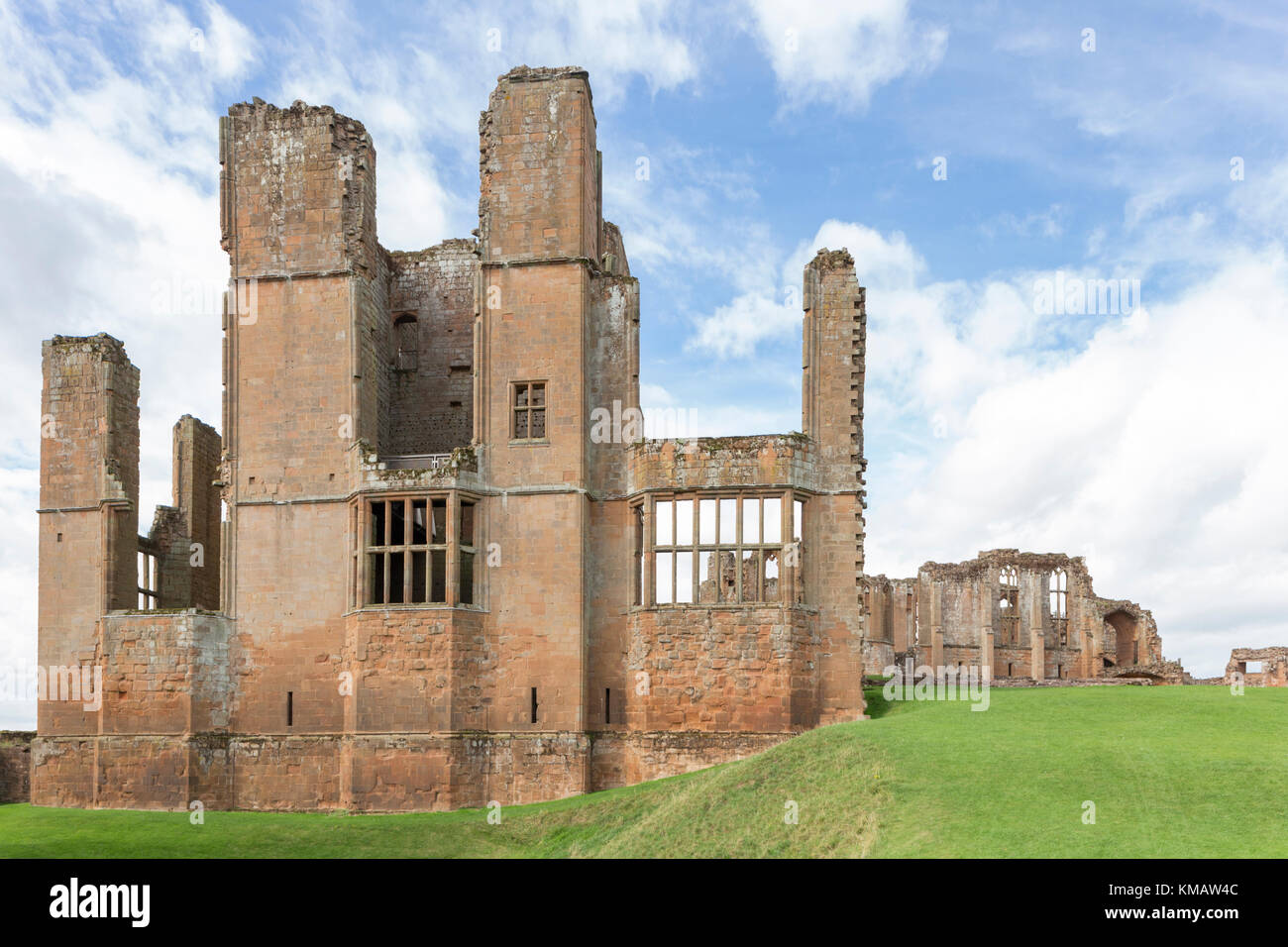 Kenilworth Castle, Kenilworth, Warwickshire, England, UK Stock Photo ...