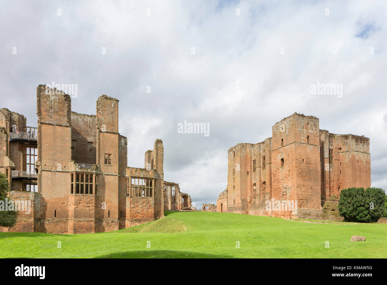 Kenilworth Castle, Kenilworth, Warwickshire, England, UK Stock Photo ...