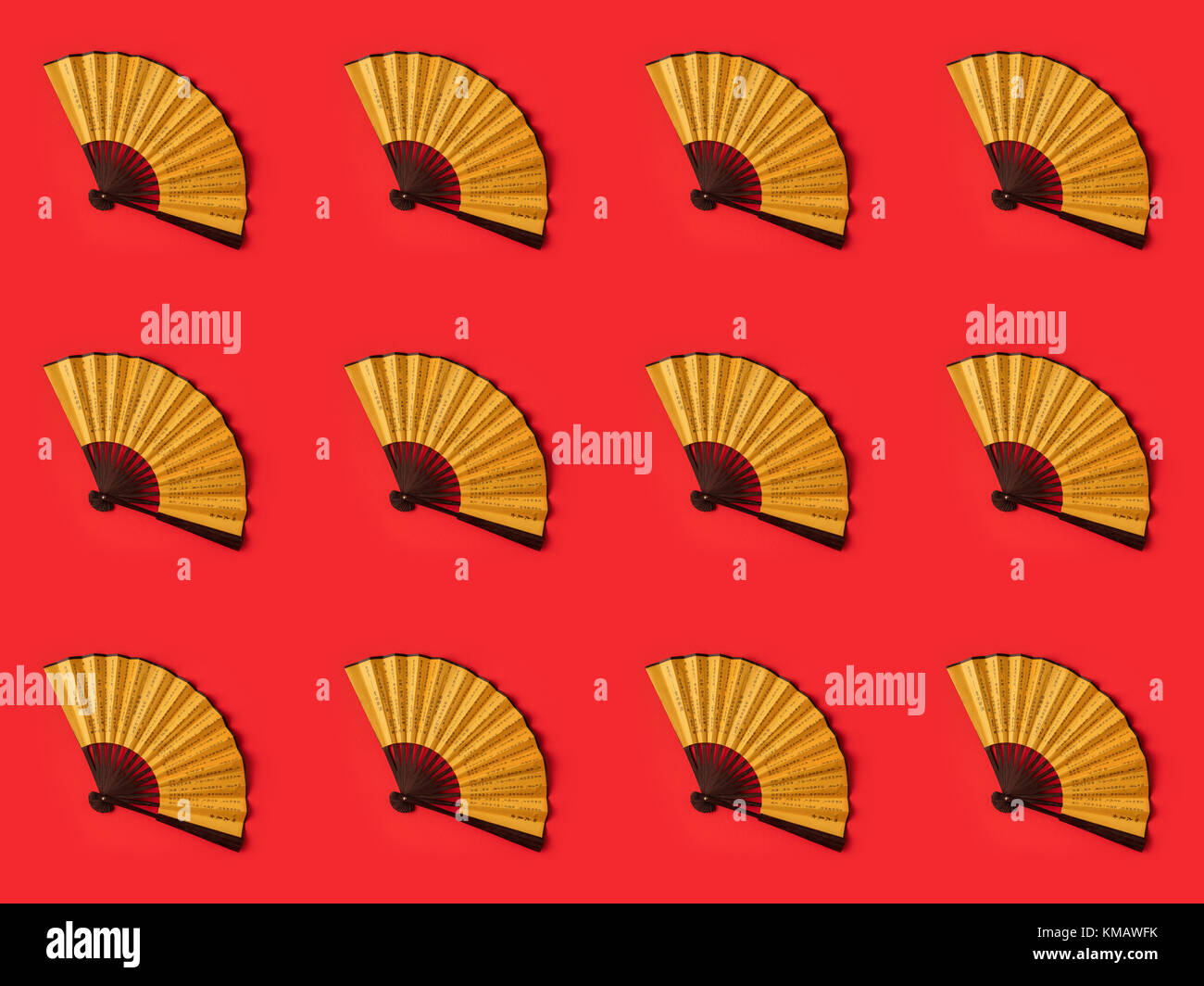 Oriental fans pattern Stock Photo - Alamy