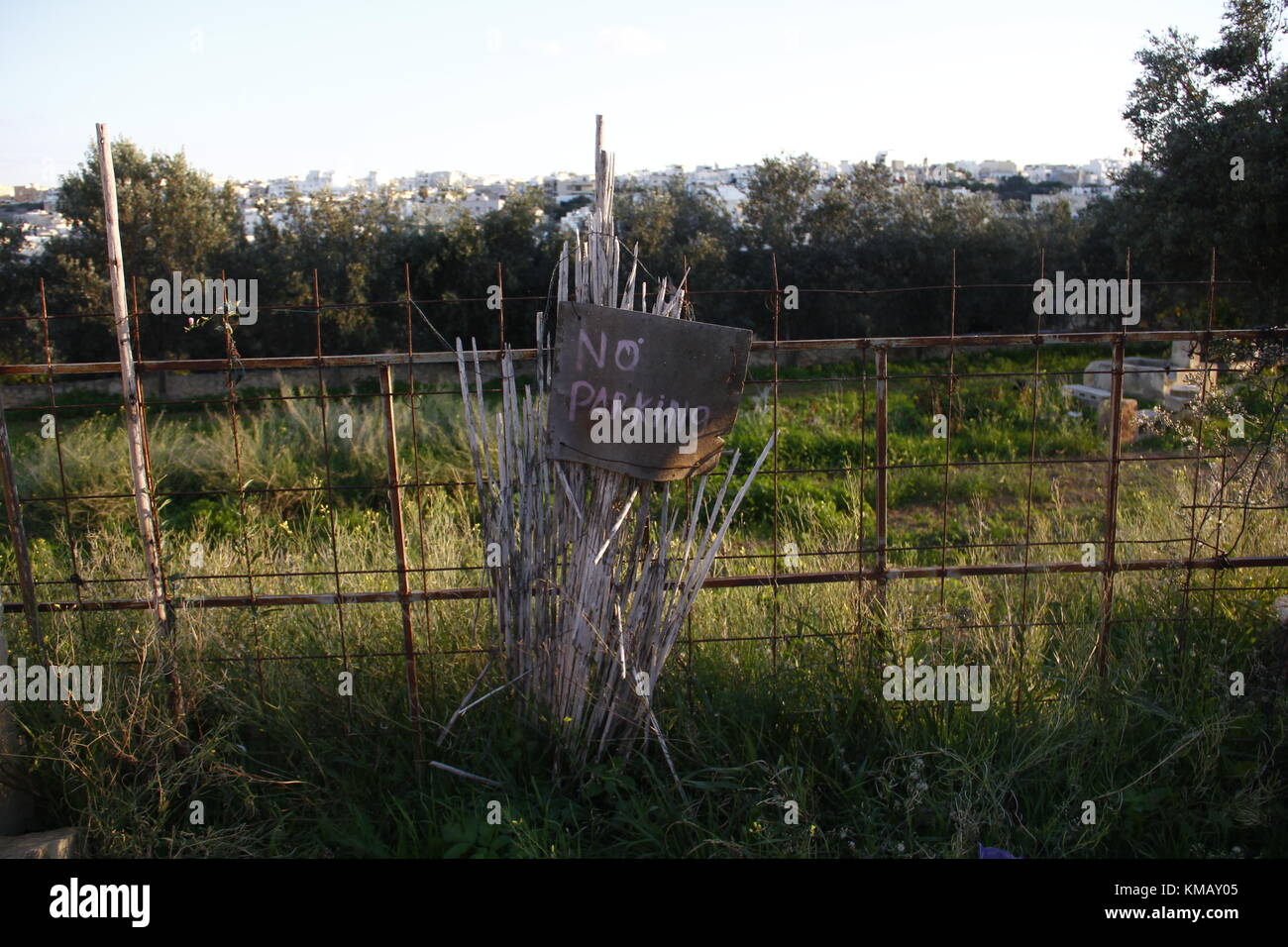 Courtyard parking hi-res stock photography and images - Alamy