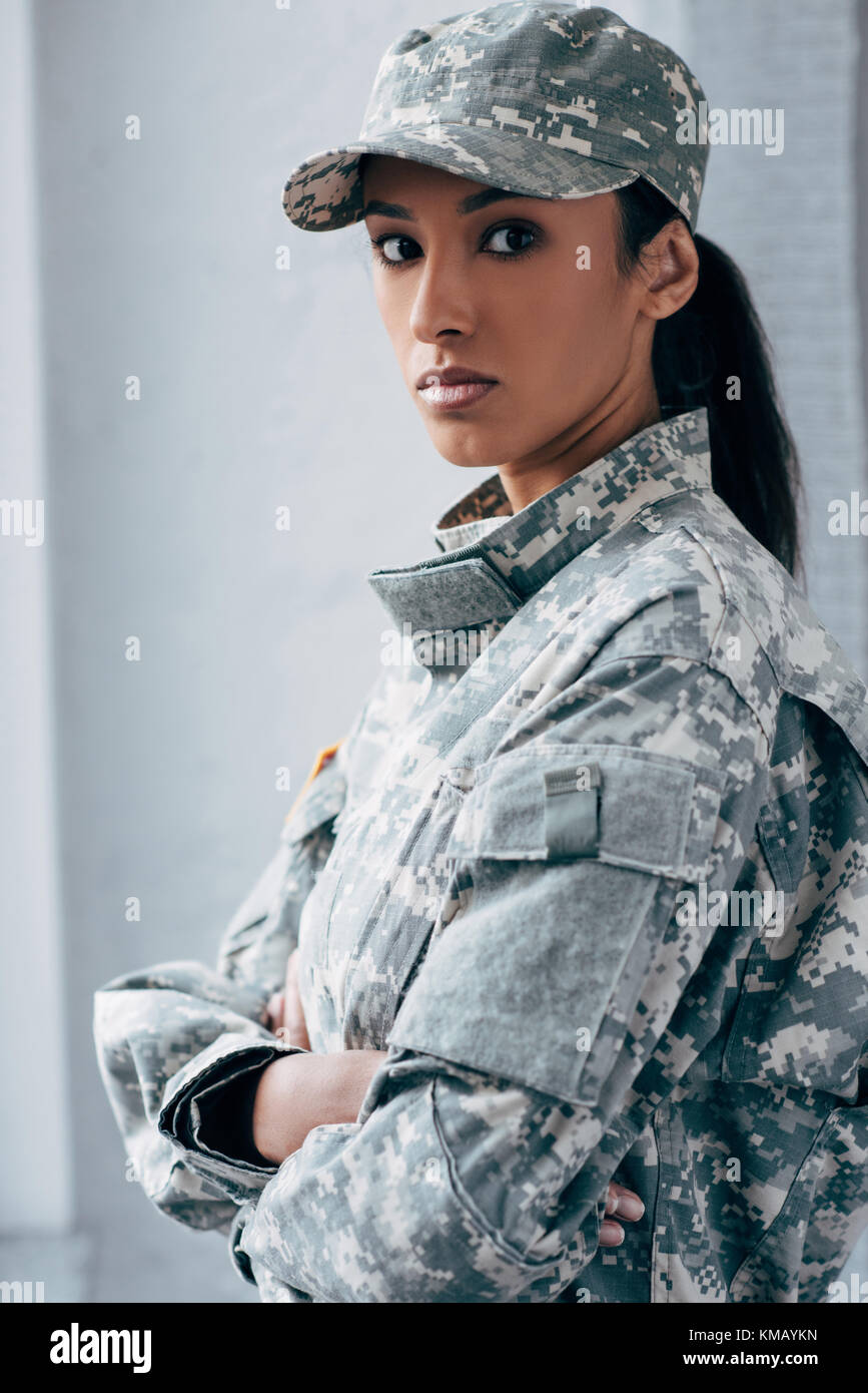 American Army Female Soldiers