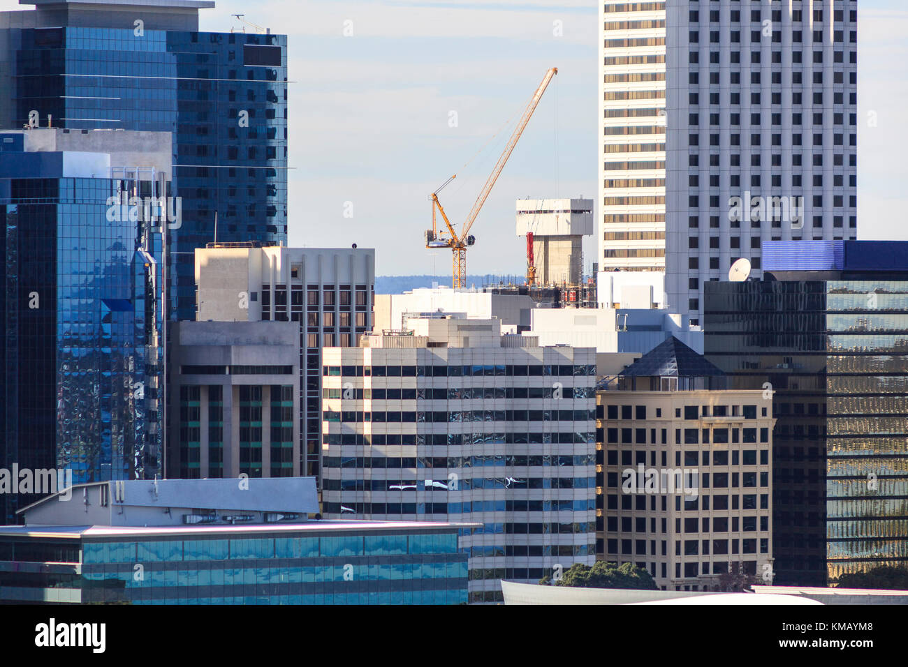 Perth skyscraper construction building hi-res stock photography and ...
