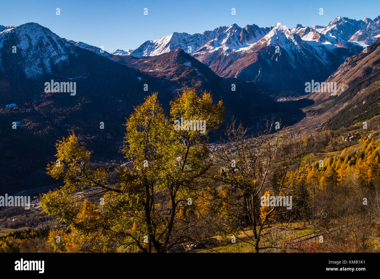 autumn landscape in the Italian Alps Stock Photo - Alamy