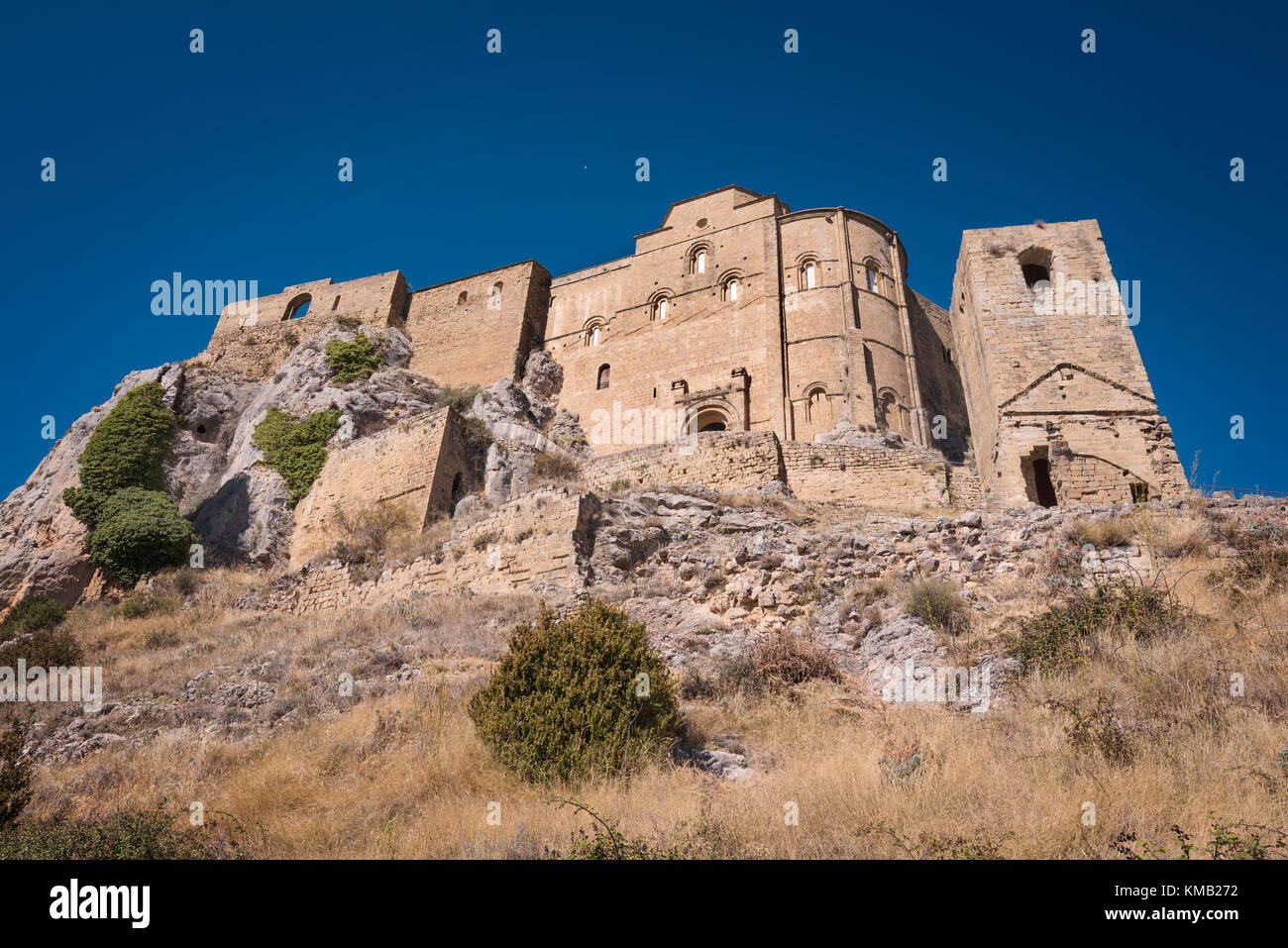 Loarre castle hi-res stock photography and images - Alamy