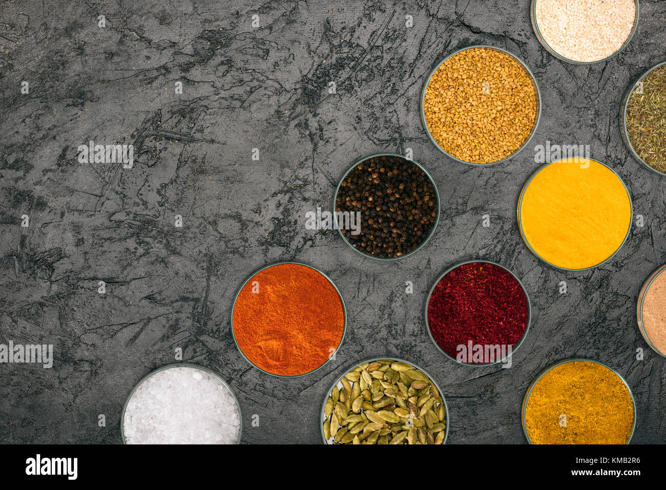 Colored glass powder hi-res stock photography and images - Alamy
