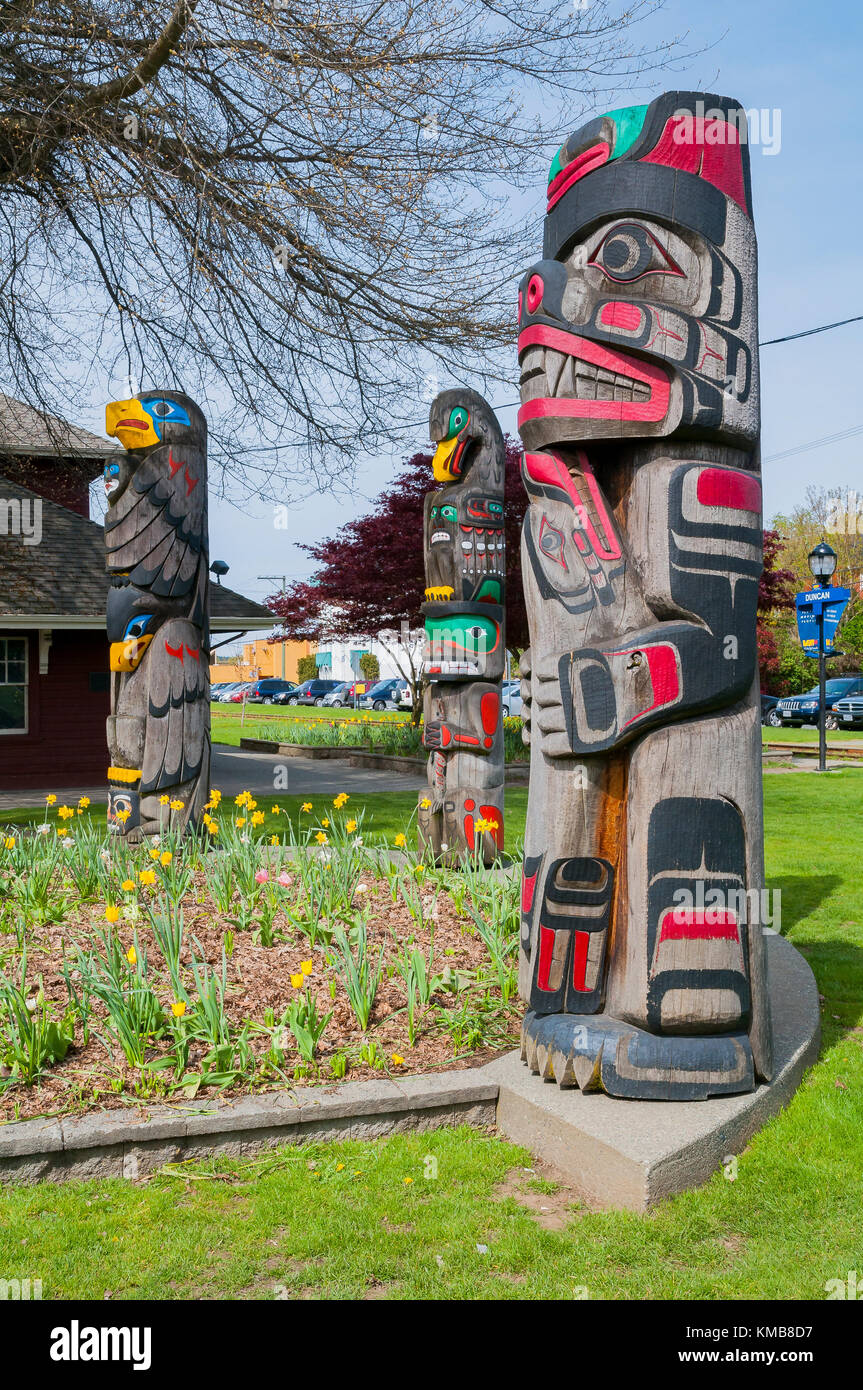 Totem pole totem poles duncan hi-res stock photography and images - Alamy