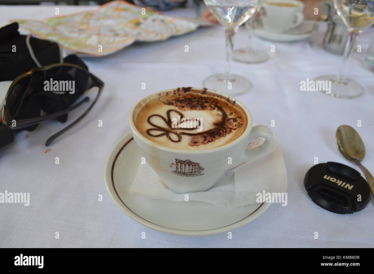 Nikon art hi-res stock photography and images - Alamy