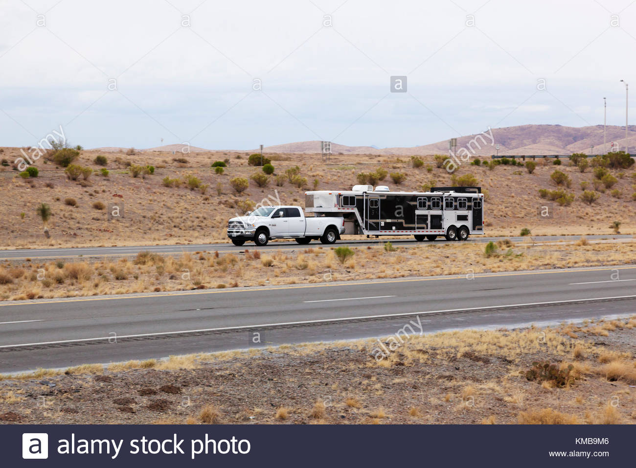 Gooseneck Trailer High Resolution Stock Photography and Images - Alamy