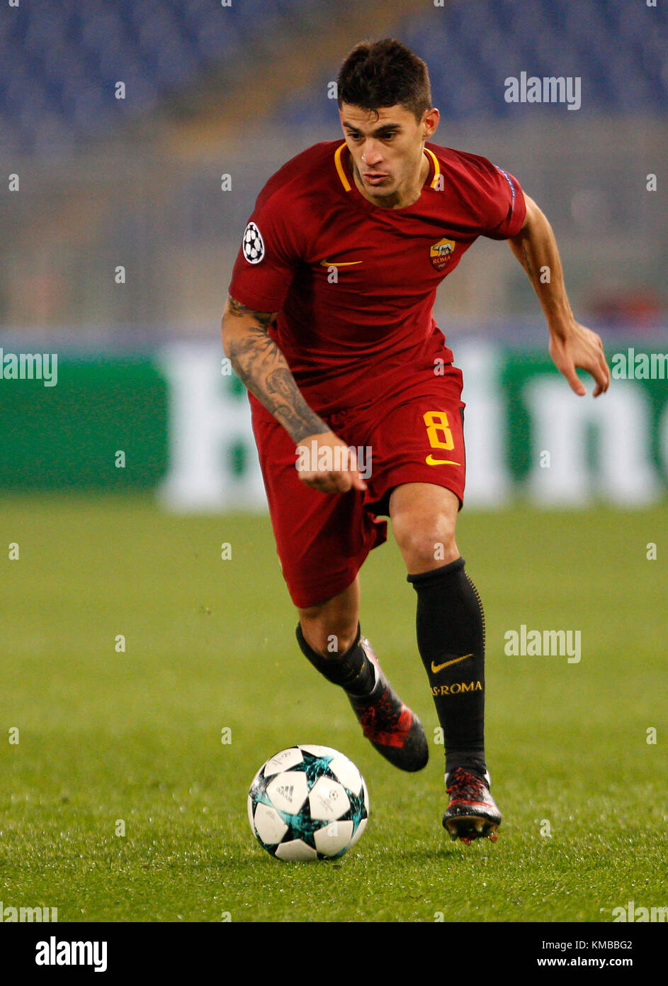 Rome, Italy. 05th Dec, 2017. Roma s Diego Perotti in action during the ...