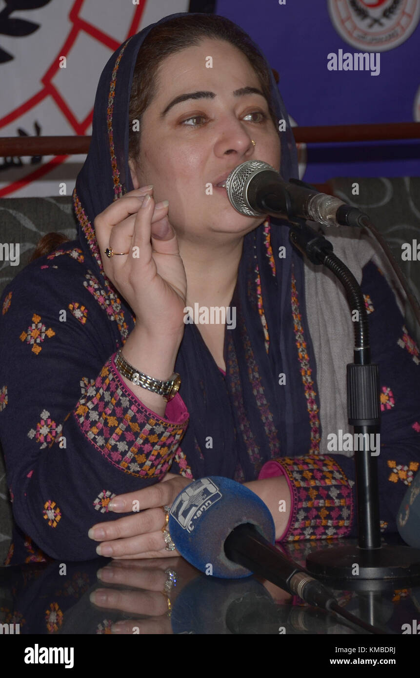 Lahore, Pakistan. 06th Dec, 2017. Pakistani former member provincial ...