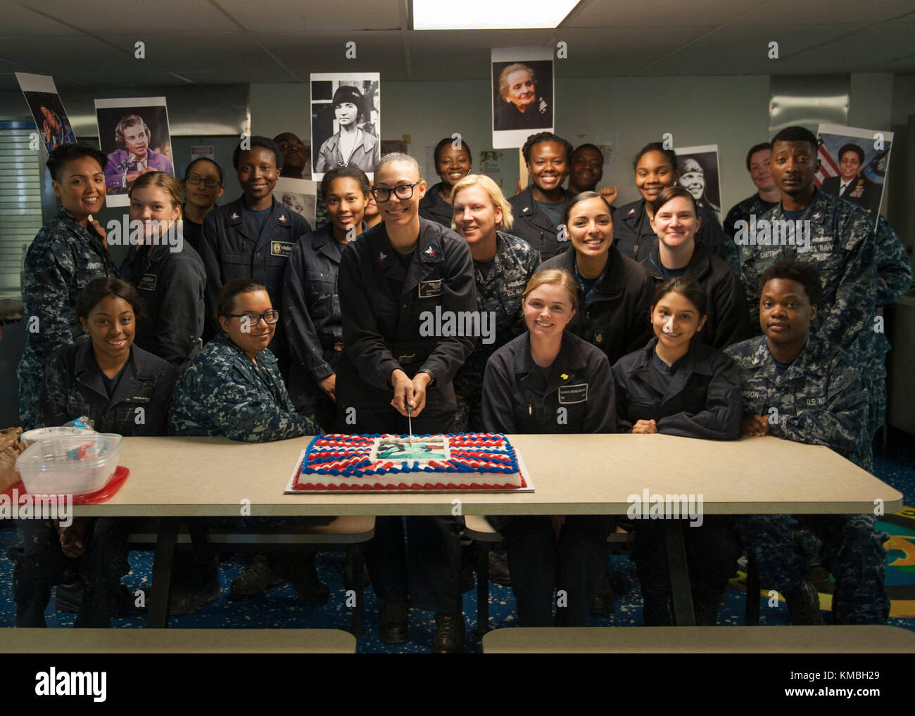 SAN DIEGO (March 23, 2017) Amphibious assault ship USS Boxer (LHD 4 ...