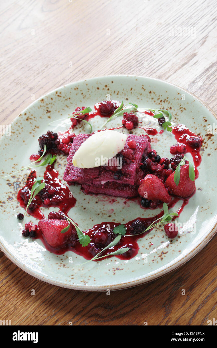 summer fruits sponge pudding Stock Photo - Alamy