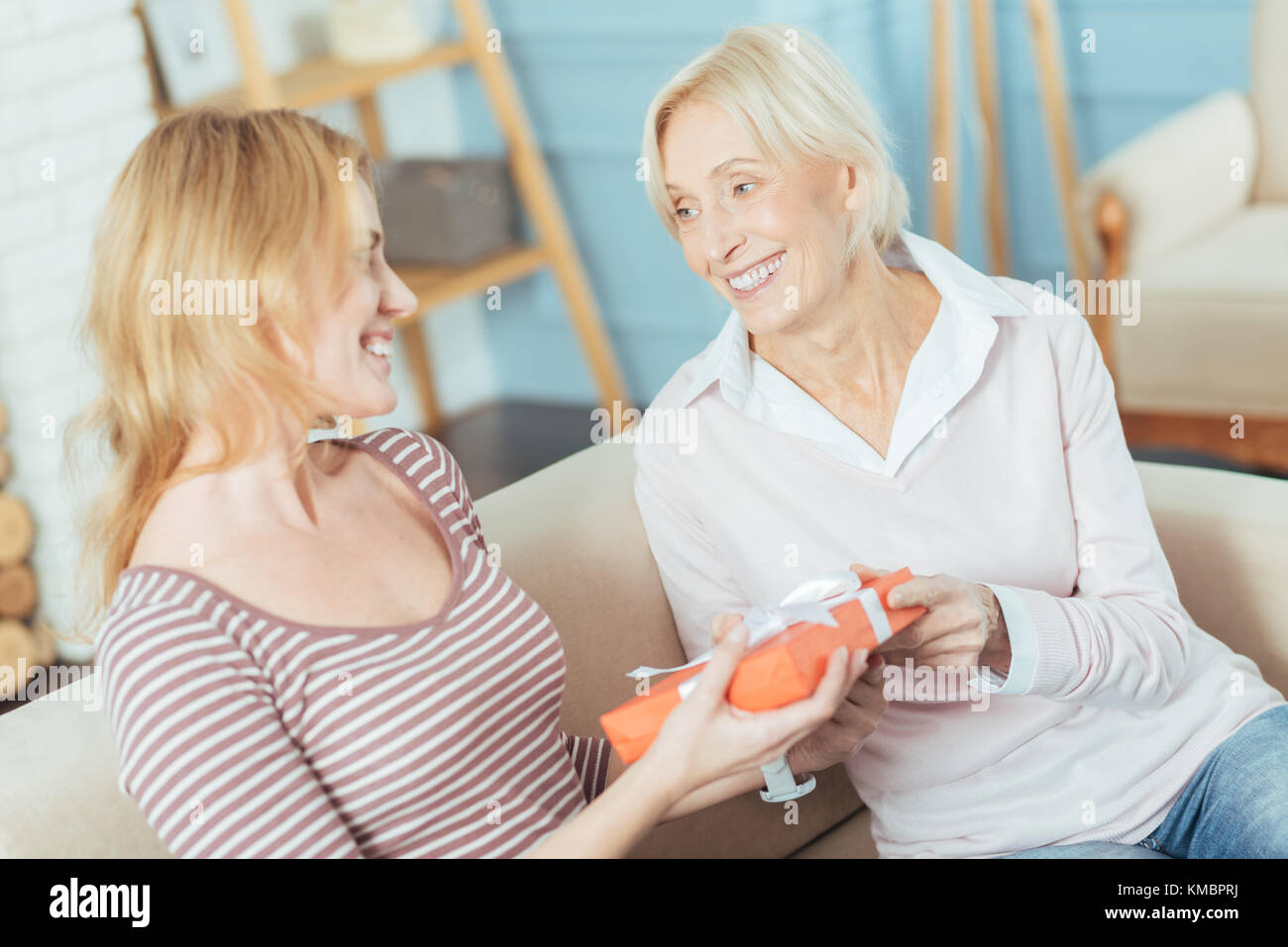 Cute granny hi-res stock photography and images - Alamy