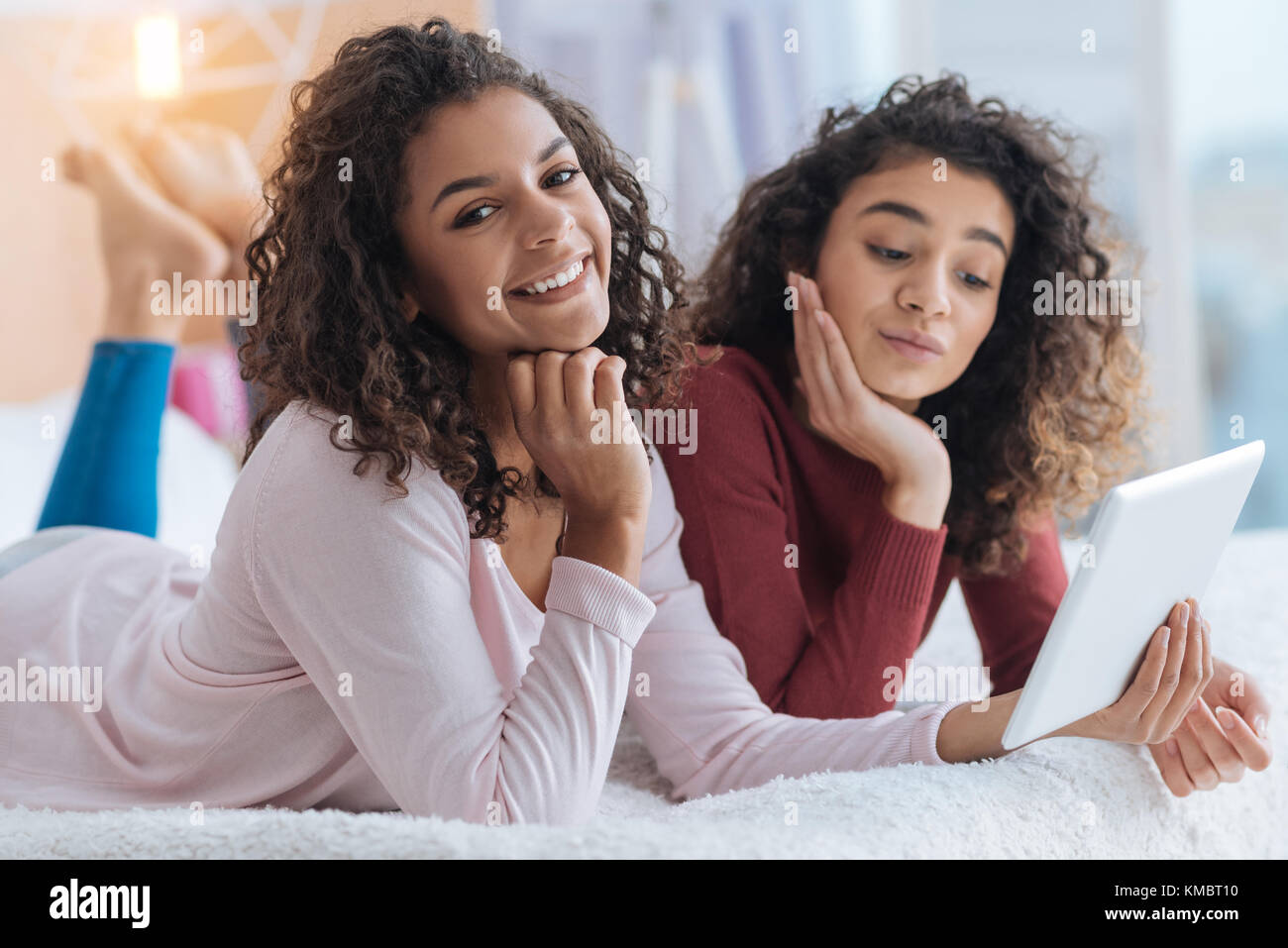 Extremely happy girl smiling into camera Stock Photo - Alamy