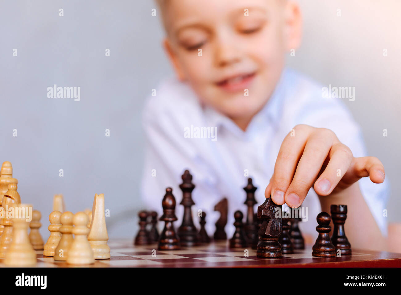 Selective focus of a chess piece Stock Photo - Alamy