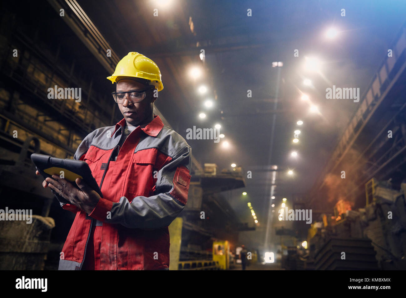 Manual worker digital device hi-res stock photography and images - Alamy
